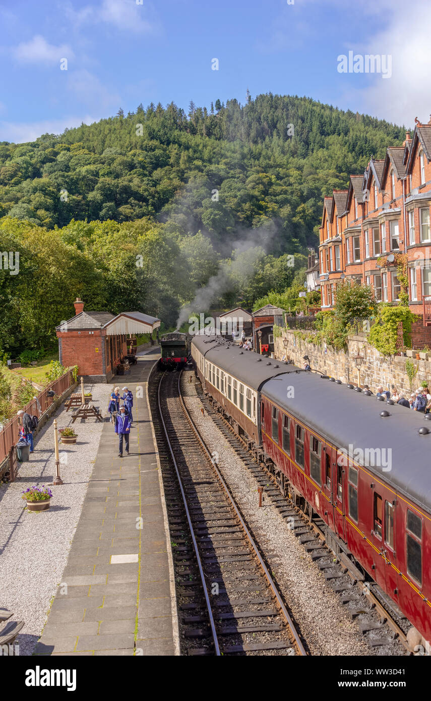 Llangollen railway hi-res stock photography and images - Alamy