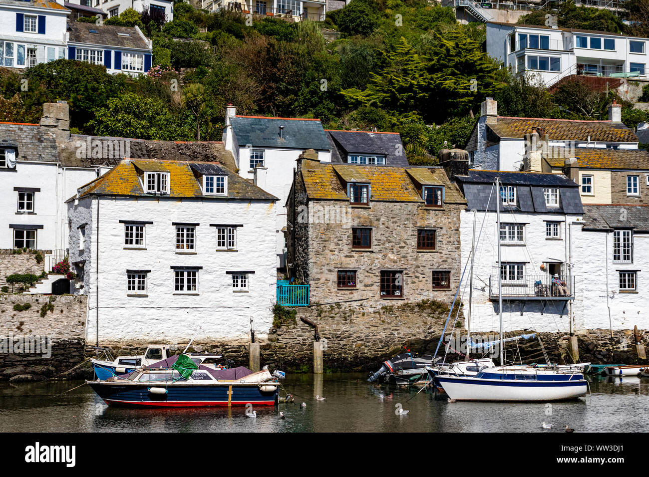 Shell house polperro cornwall hi-res stock photography and images - Alamy