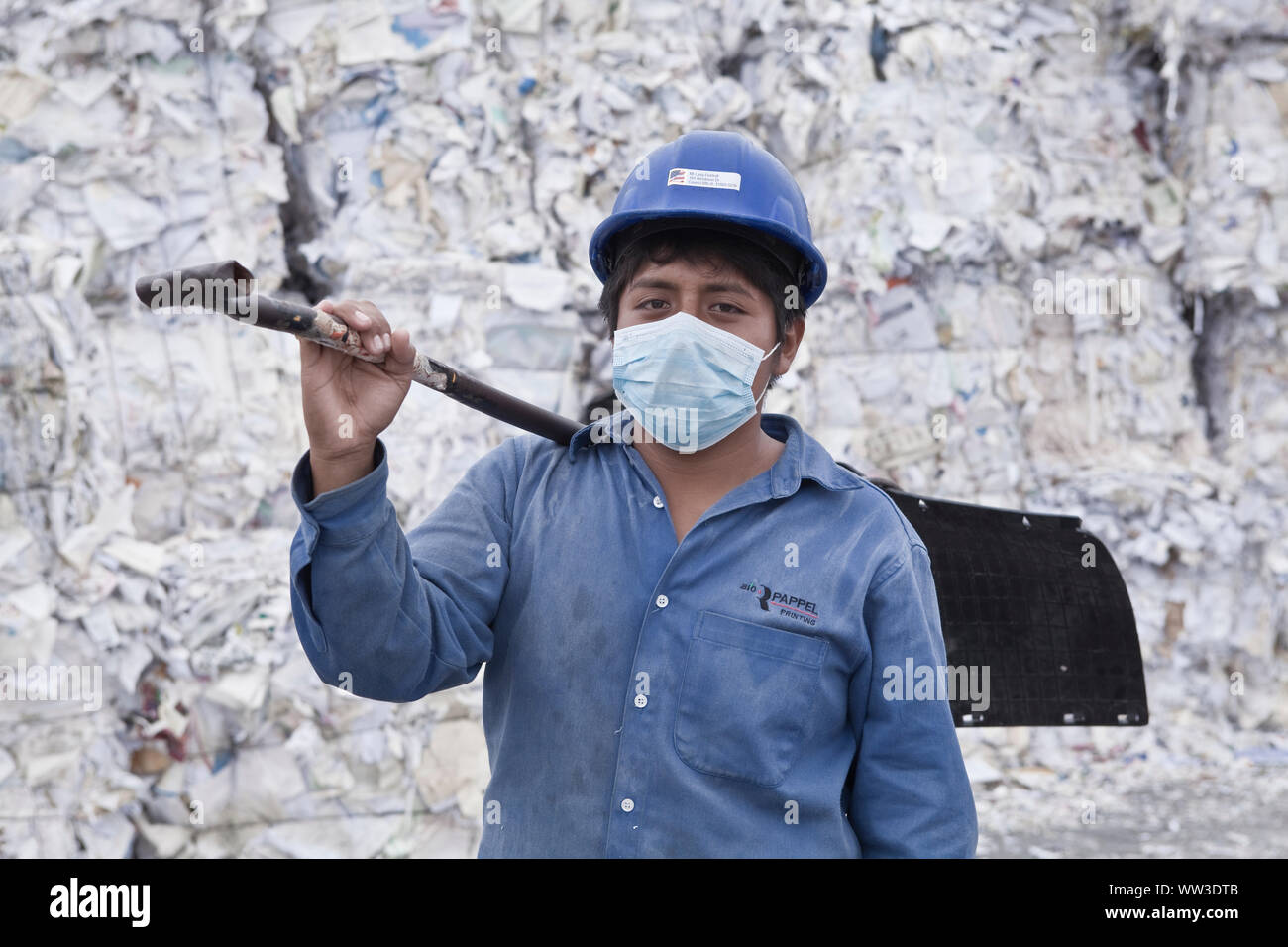 Paper Recycling Industry Stock Photo - Alamy