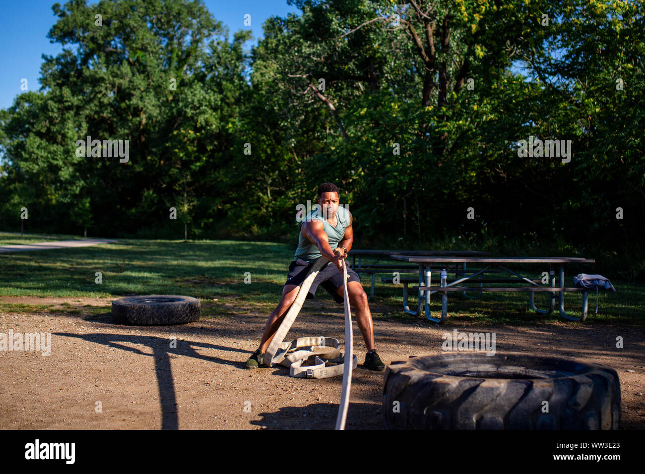 Obstacle course rope pull hi-res stock photography and images - Alamy