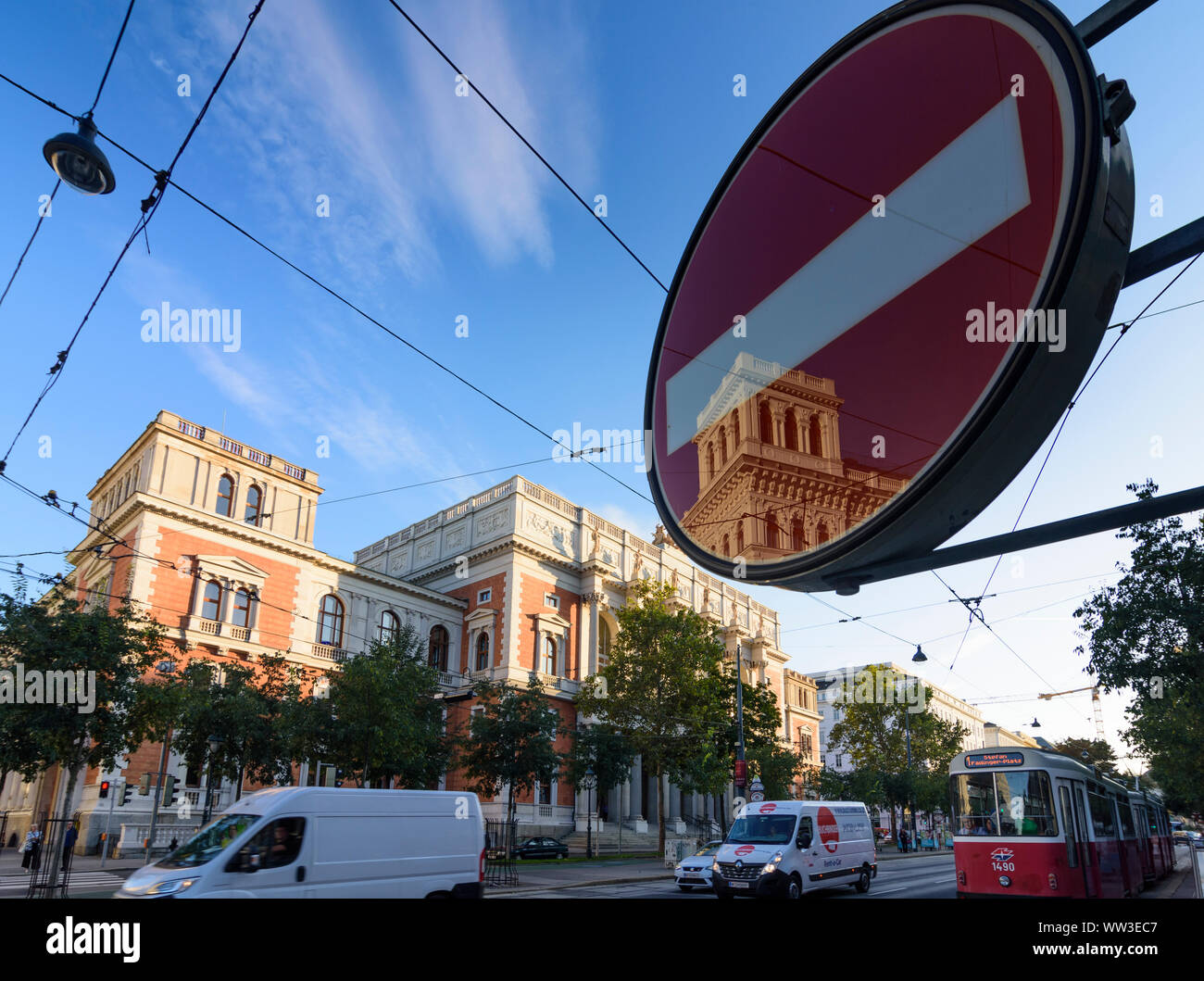 Former stock exchange vienna hi-res stock photography and images - Alamy