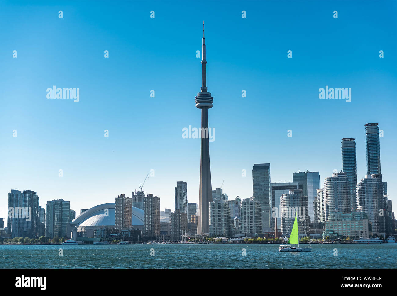 Ontario skyline hi-res stock photography and images - Alamy
