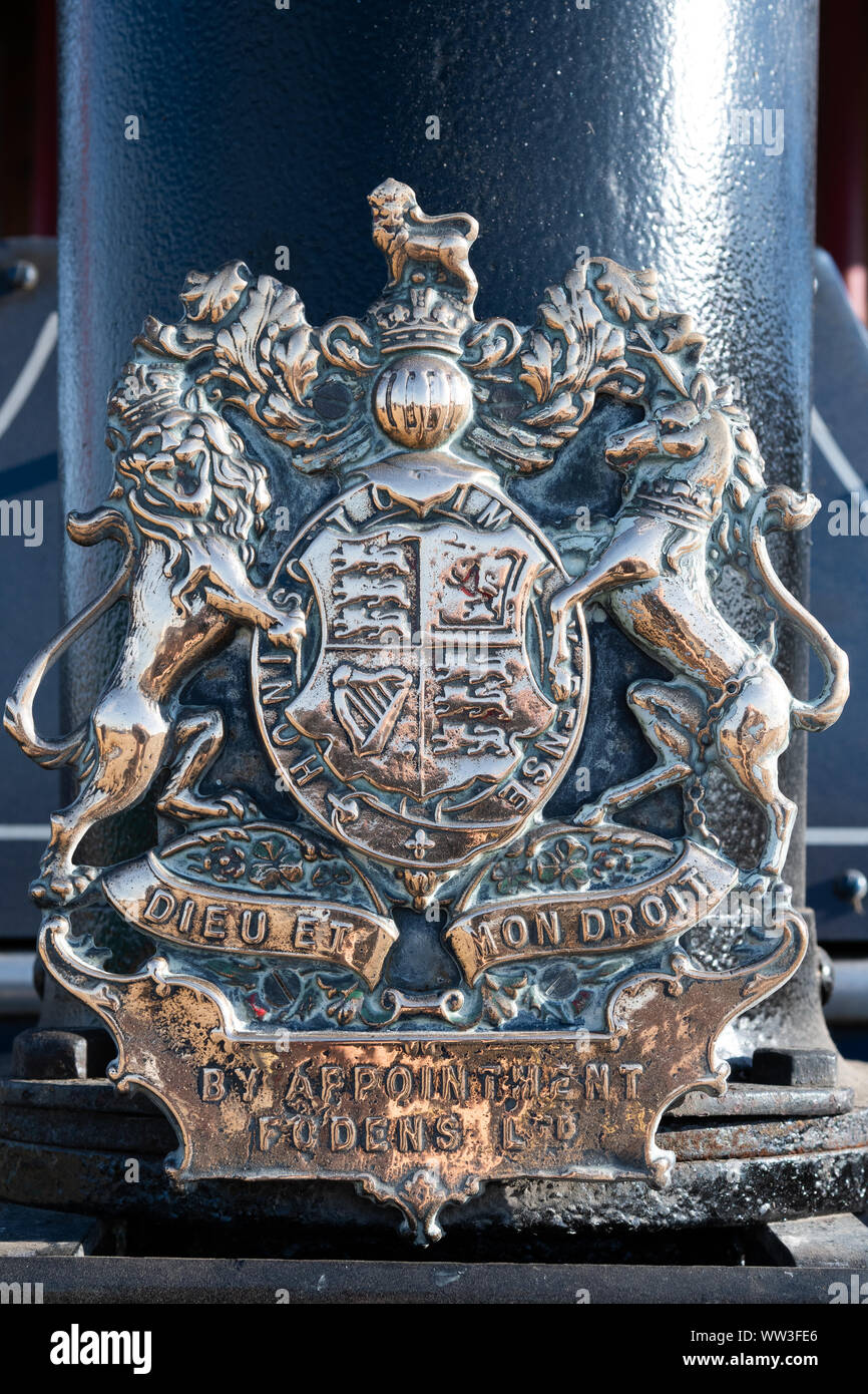 Foden lorry badge hi-res stock photography and images - Alamy