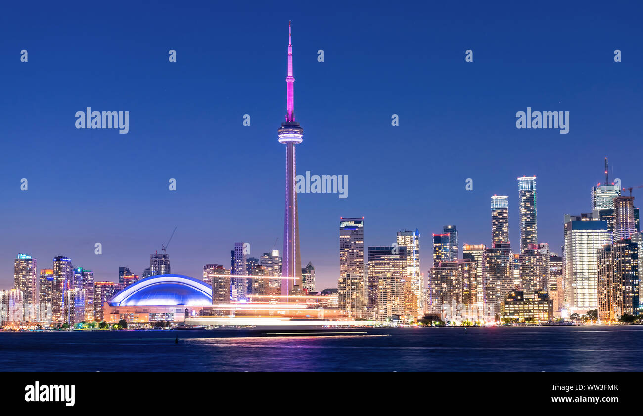Toronto city view and skyline at night, Ontario, Canada Stock Photo - Alamy