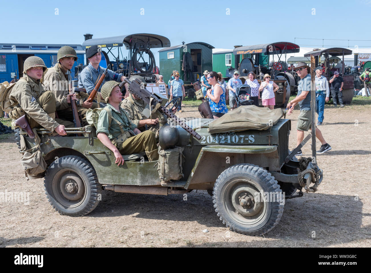 Miltary vehicle hi-res stock photography and images - Alamy