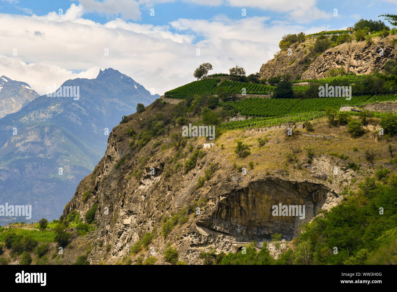 Tetto di sarre hi-res stock photography and images - Alamy