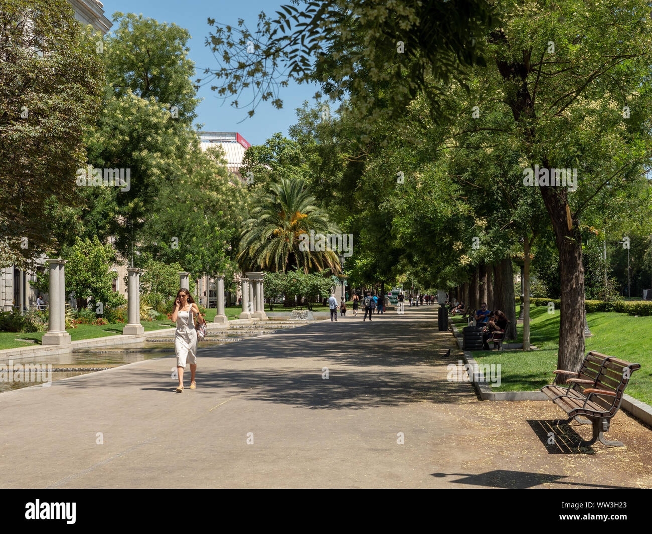 Paseo De Recoletos High Resolution Stock Photography and Images - Alamy