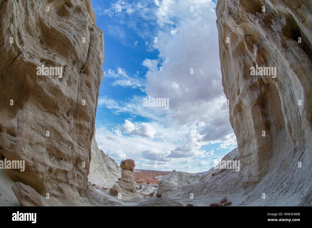 Toadstool rocks hi-res stock photography and images - Alamy