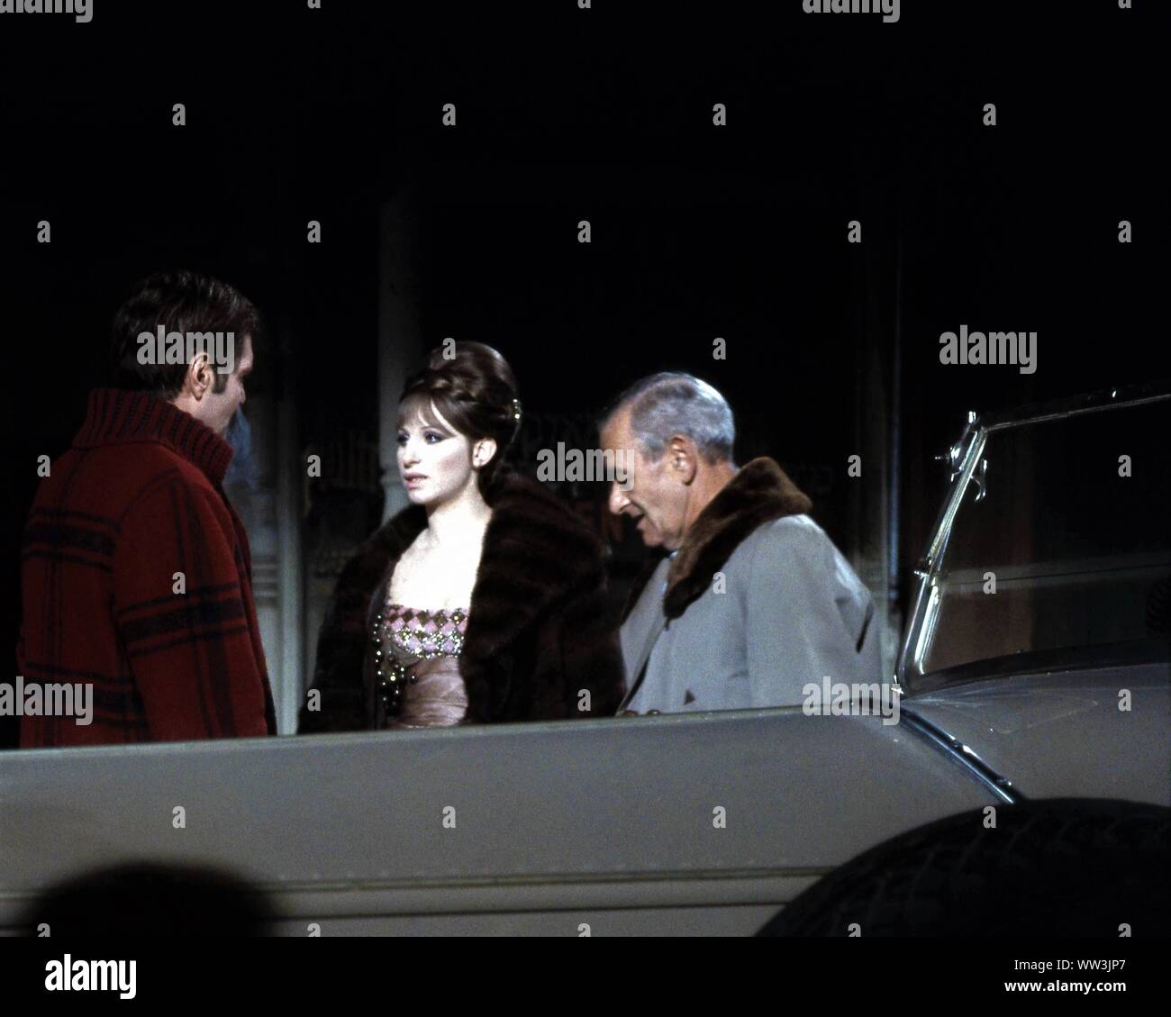 OMAR SHARIF BARBRA STREISAND as Fanny Brice and director WILLIAM WYLER ...