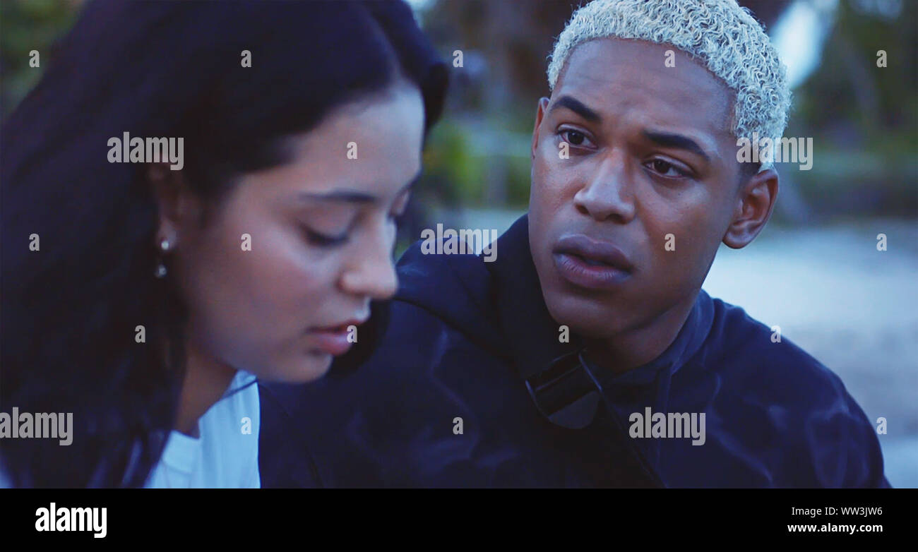 USA. Kelvin Harrison Jr. and Alexa Demie in a scene from the ©A24 new movie: Waves (2019). Plot ...