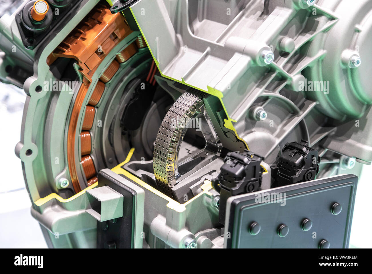 Cvt transmission hi-res stock photography and images - Alamy