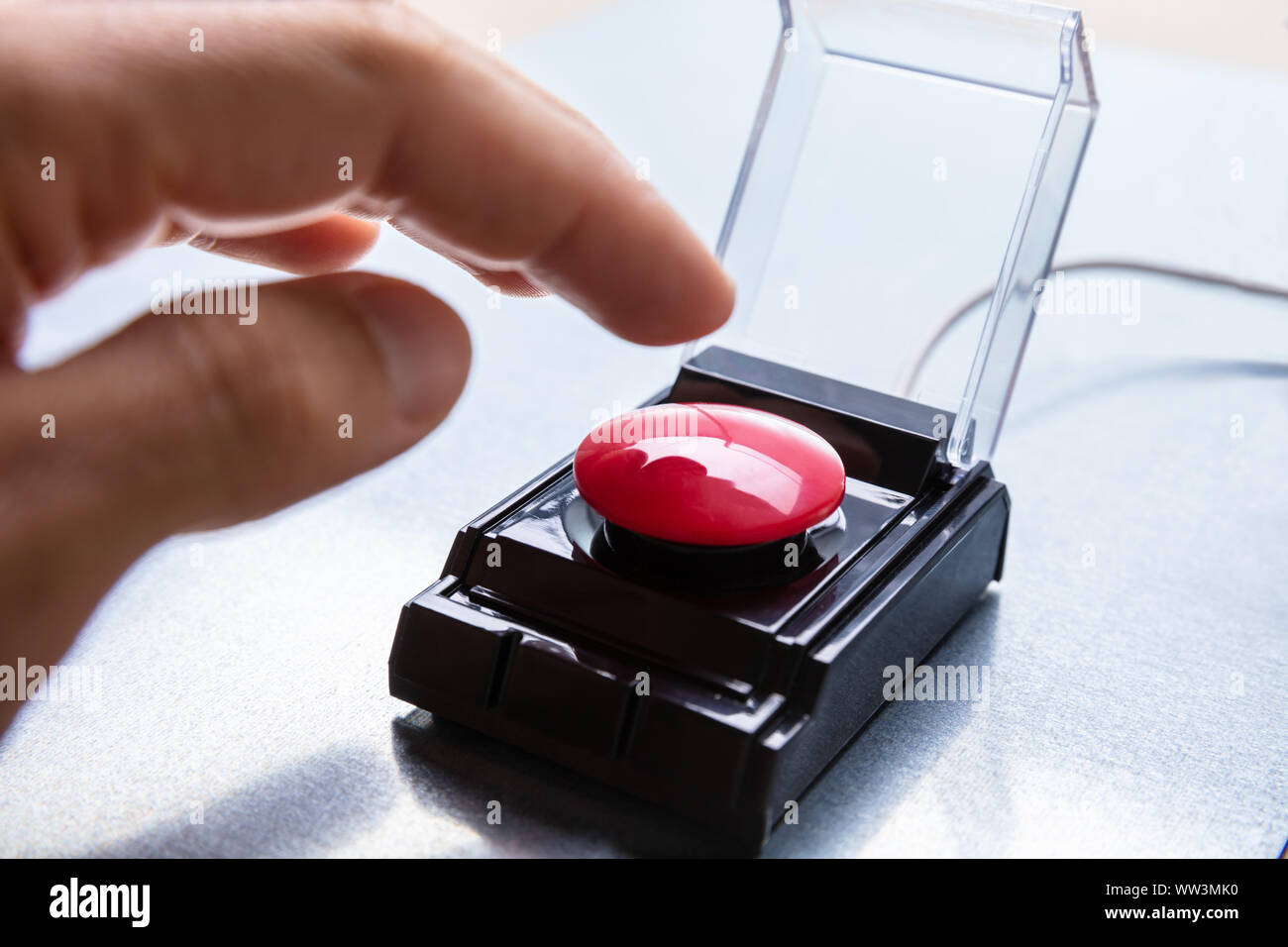 Emergency stop switch box hi-res stock photography and images - Alamy