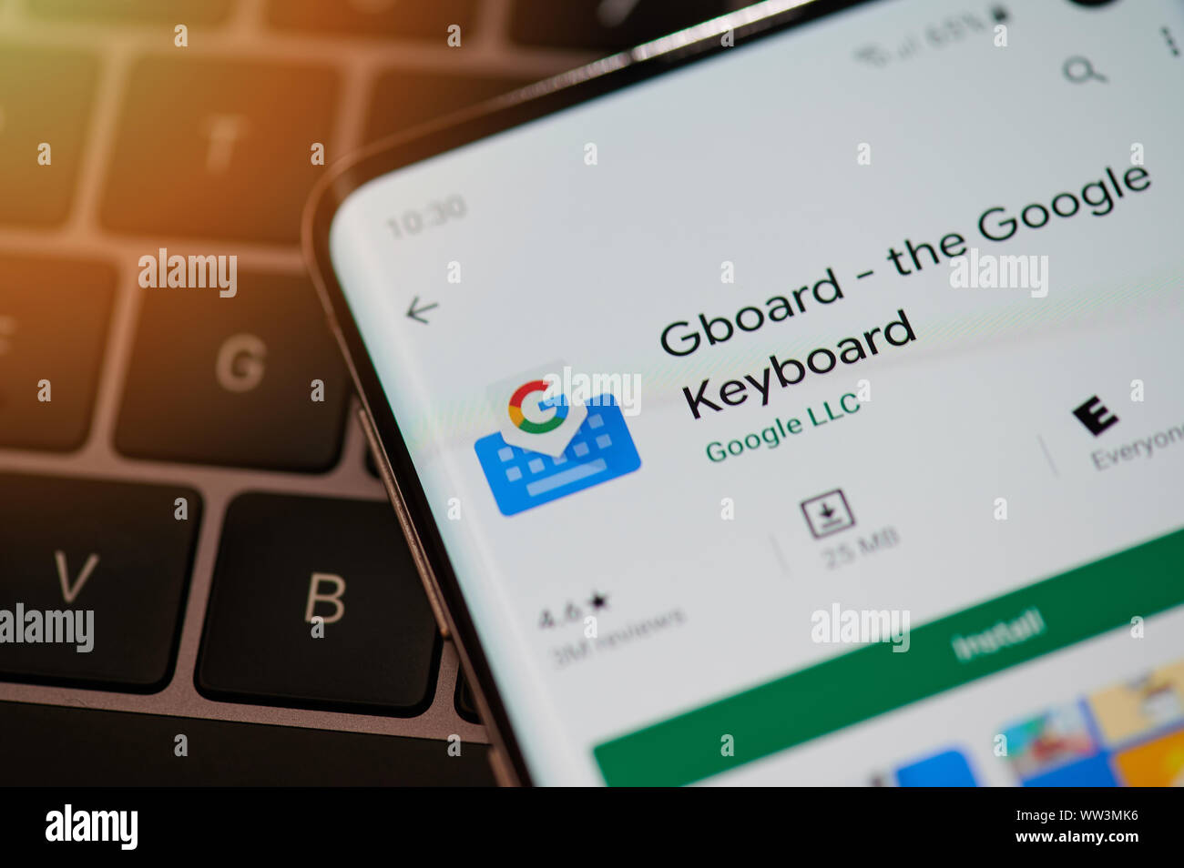Gboard app hi-res stock photography and images - Alamy
