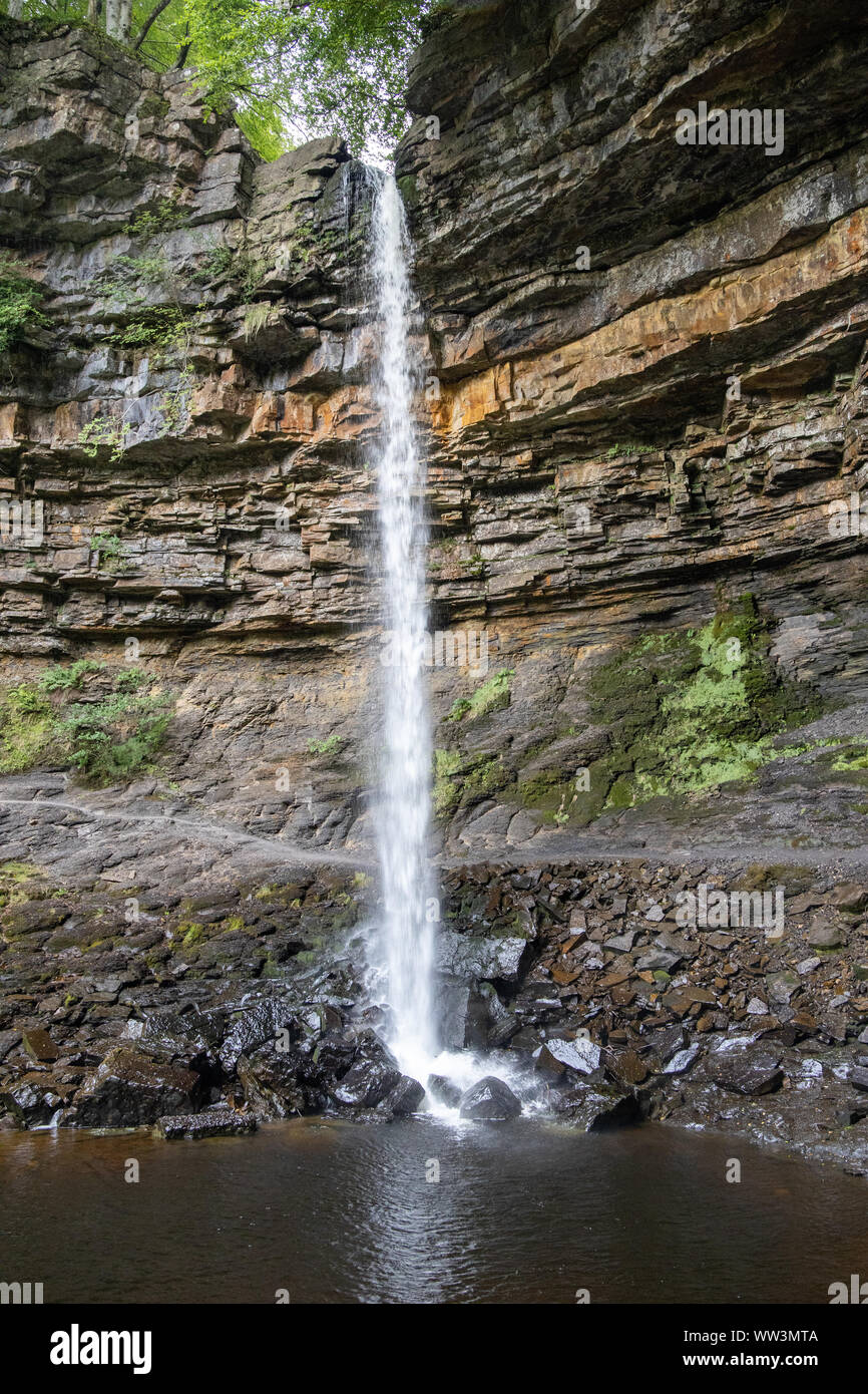 Hardraw Force Waterfall, Hawes, Yorkshire Stock Photo - Alamy