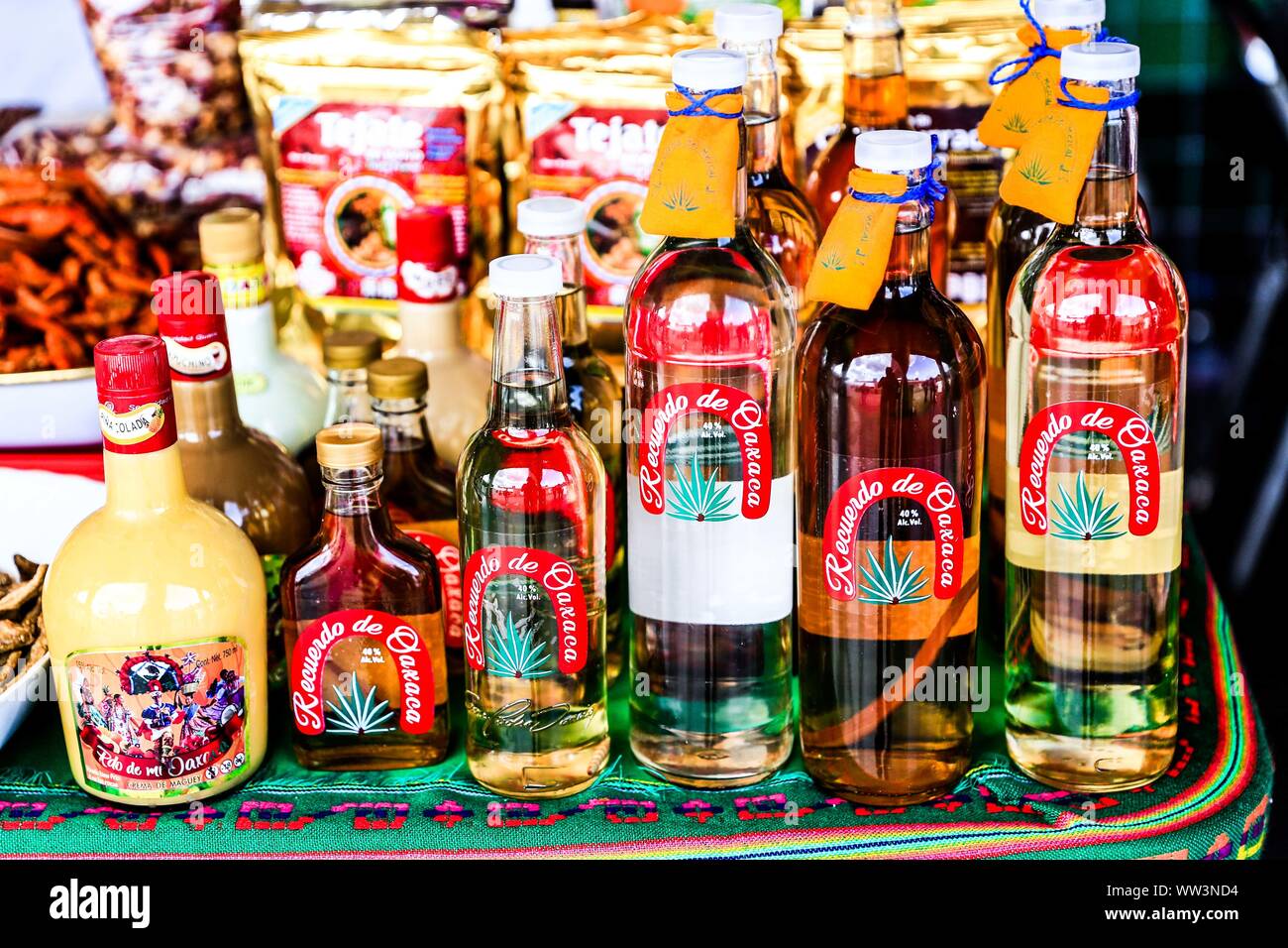 Mexican traditions, Gastronomy, crafts, ceramics, skin, saddlery, day ...