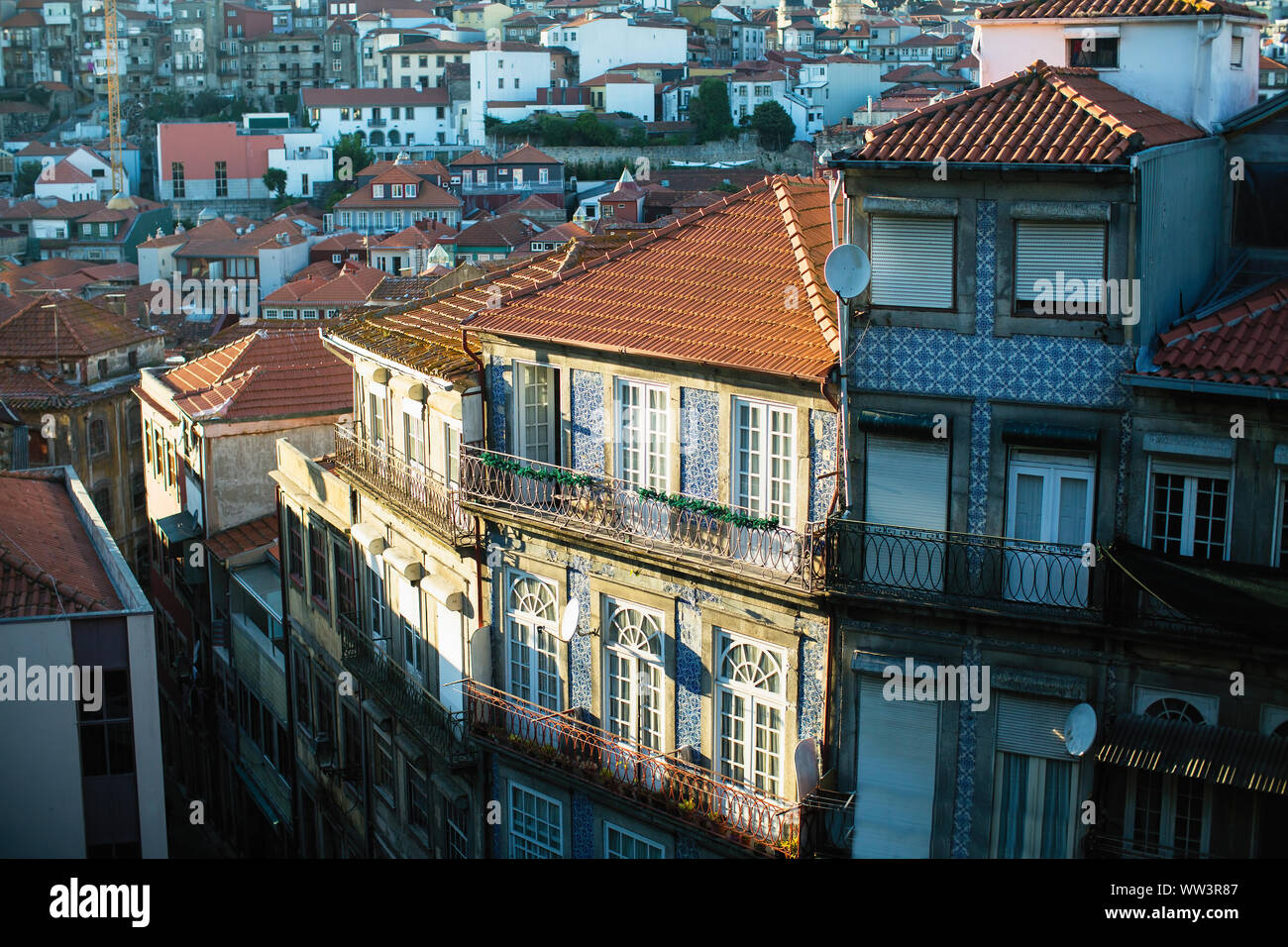 Houses in the historic city of Porto, Portugal Stock Photo - Alamy