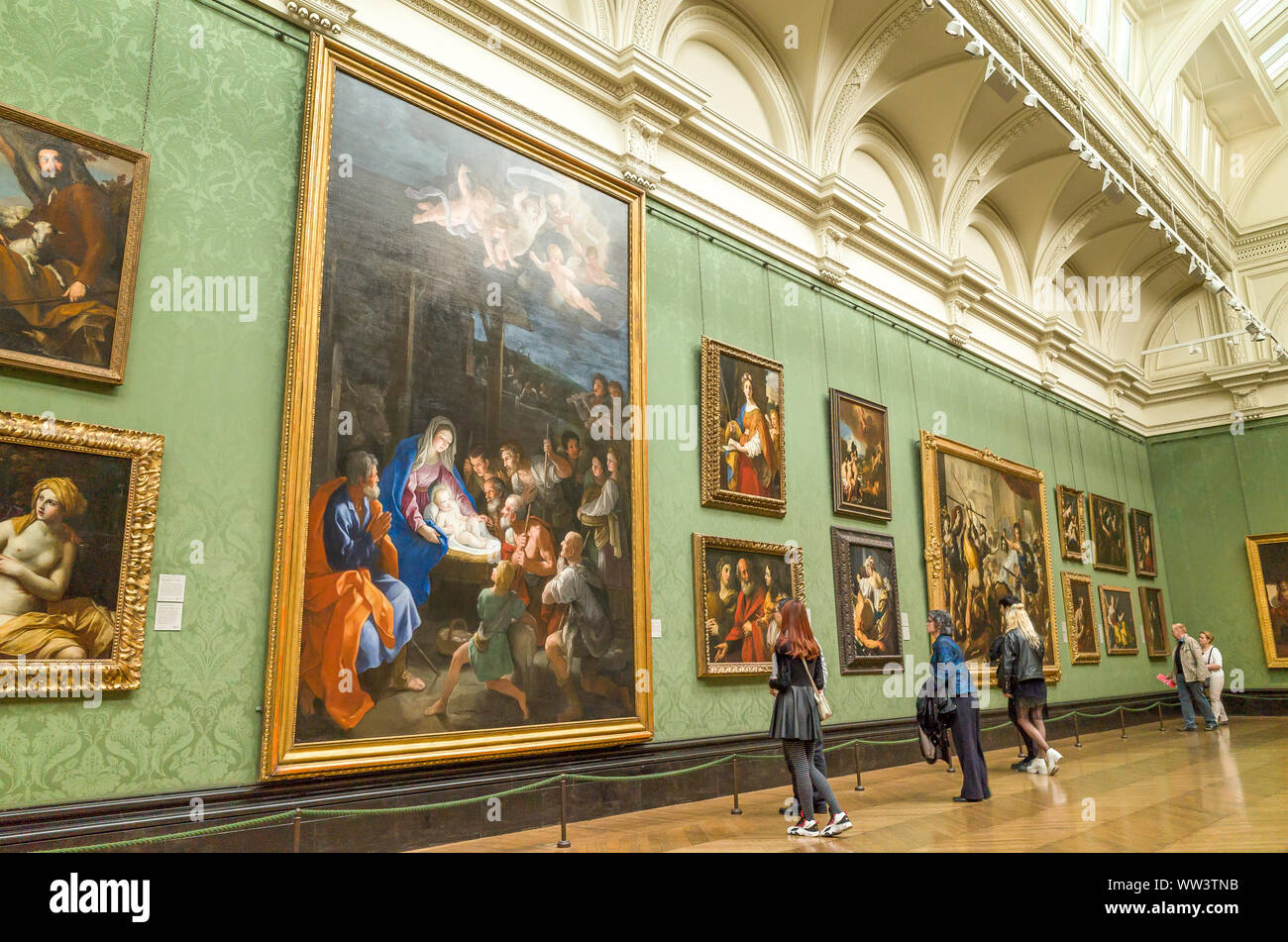 National gallery art visitors hi-res stock photography and images - Alamy