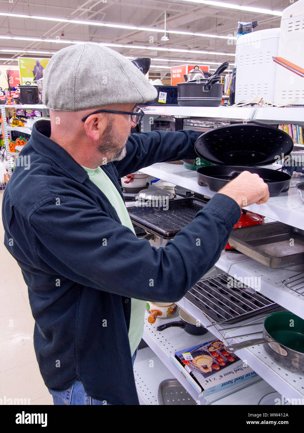 Thrift Store Shopping Stock Photo - Alamy