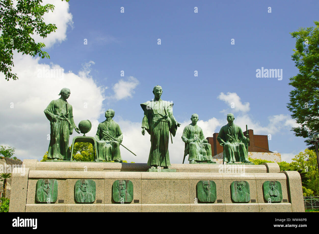 Statue of Yokoi Shonan and Ishin shishi Stock Photo - Alamy