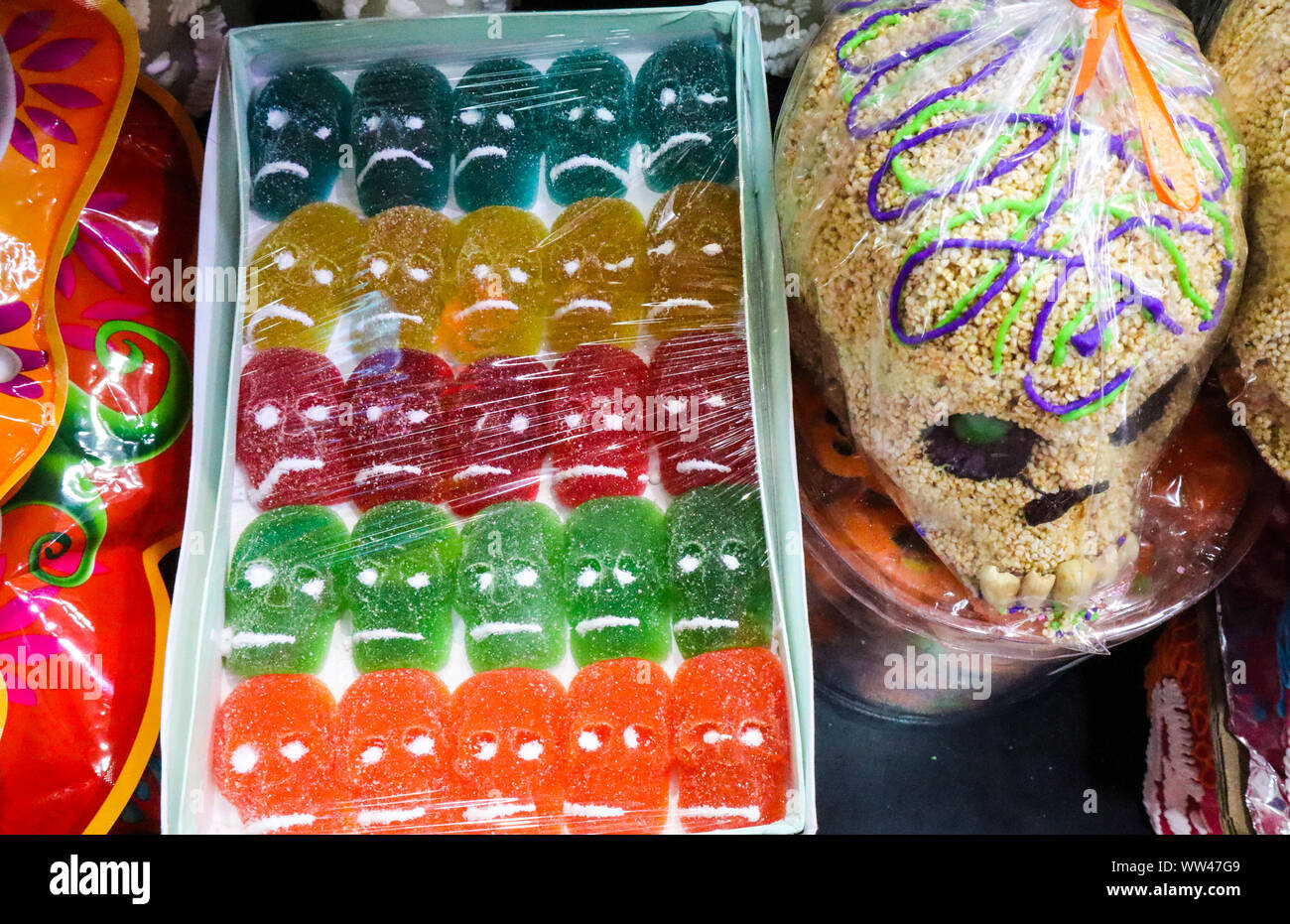 Sugar skull candy day dead hi-res stock photography and images - Alamy