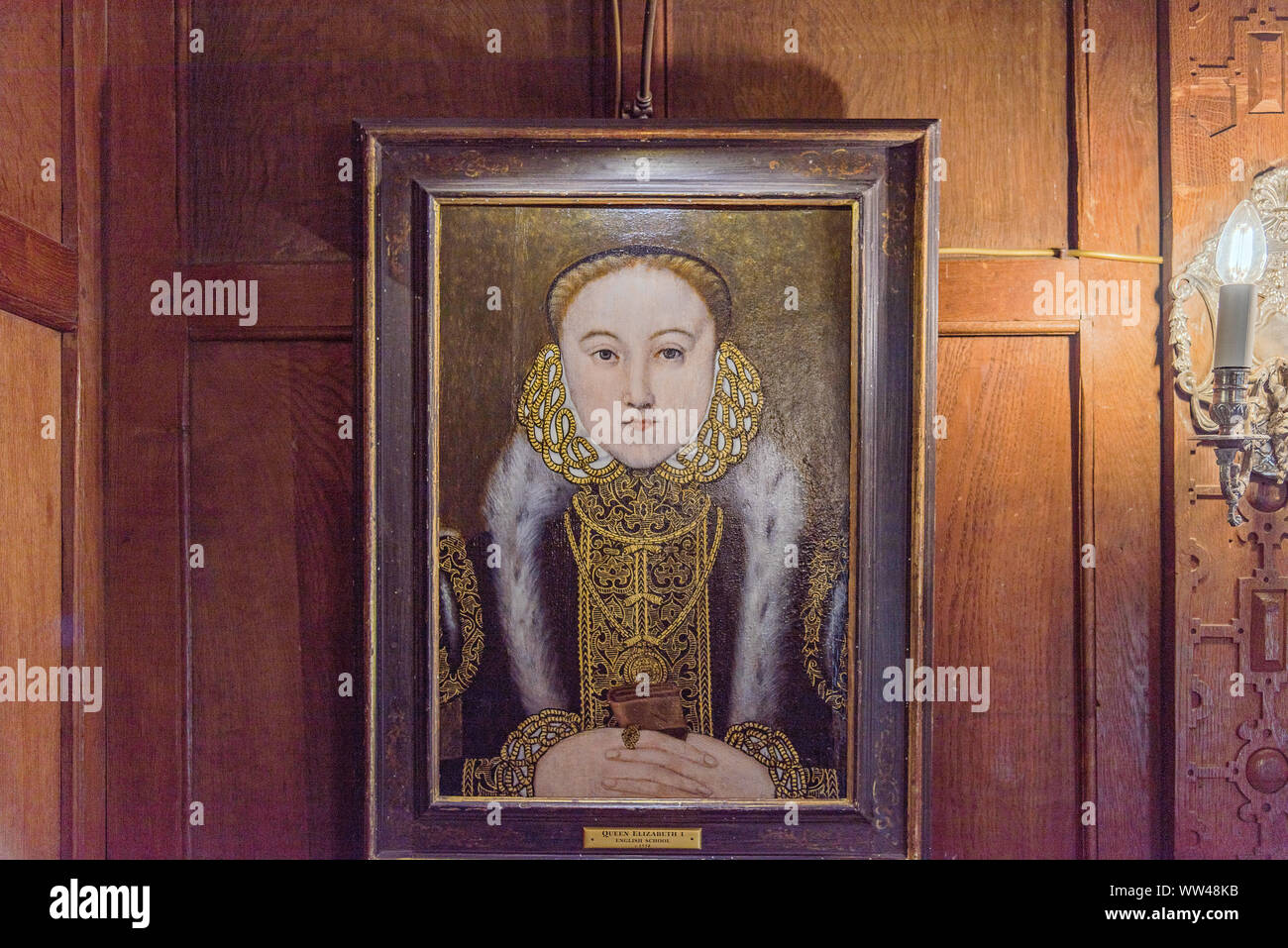 Portraits of Royalty - Hever Castle Stock Photo - Alamy