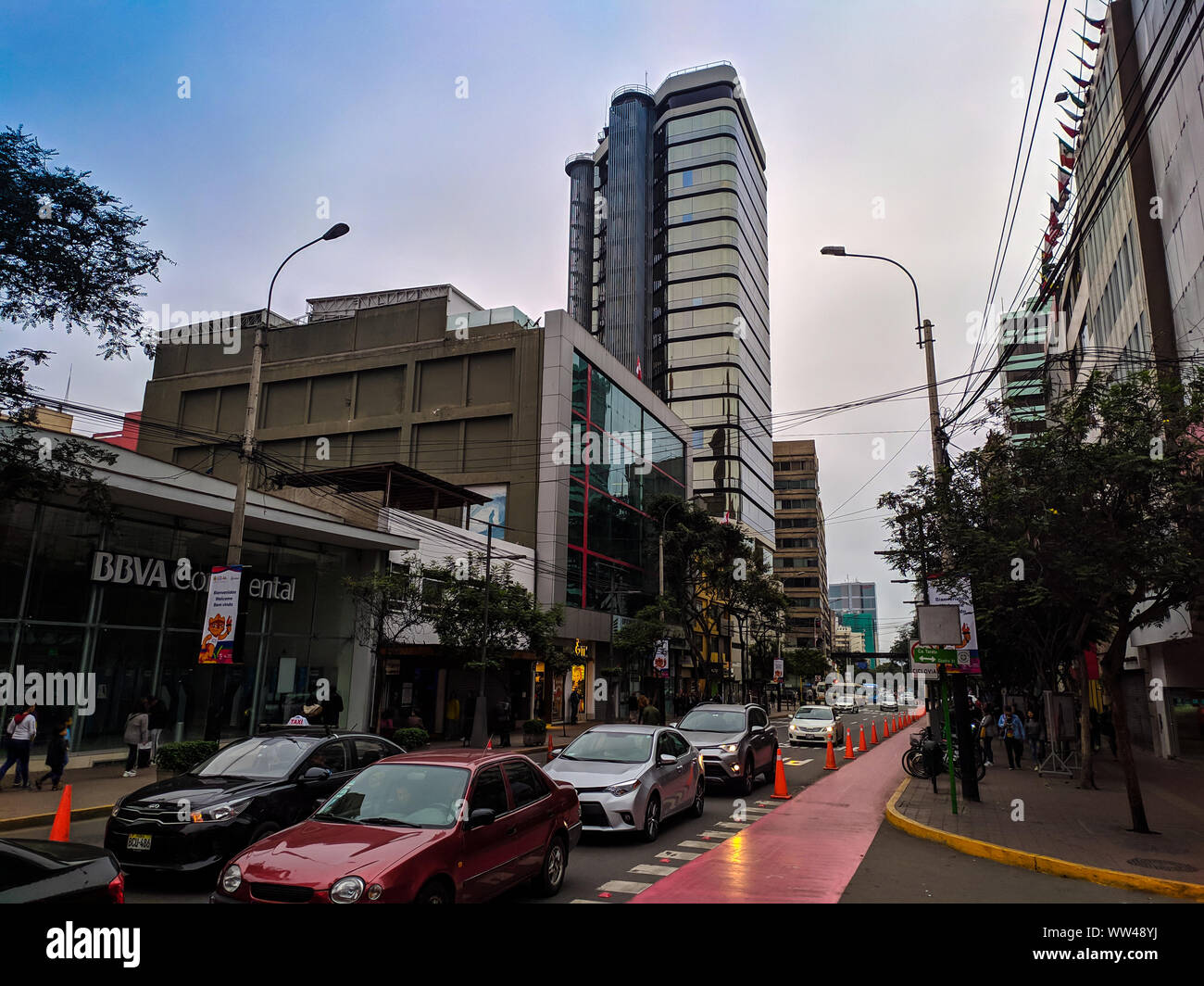 Parque Kennedy Miraflores High Resolution Stock Photography and Images ...