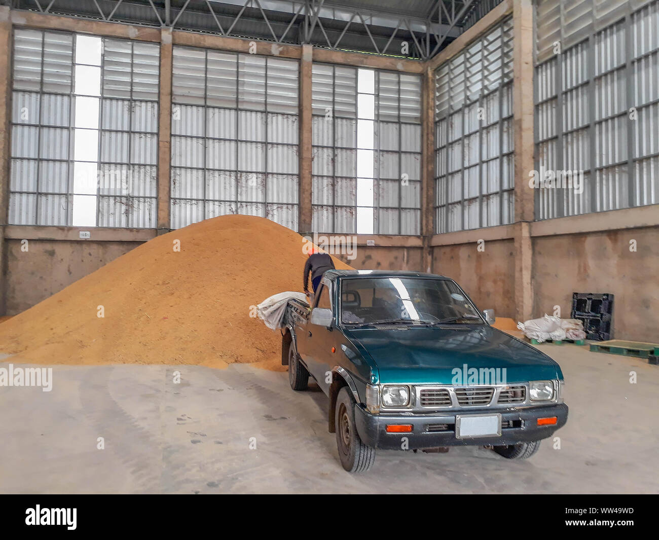 Paddy sack hi-res stock photography and images - Alamy