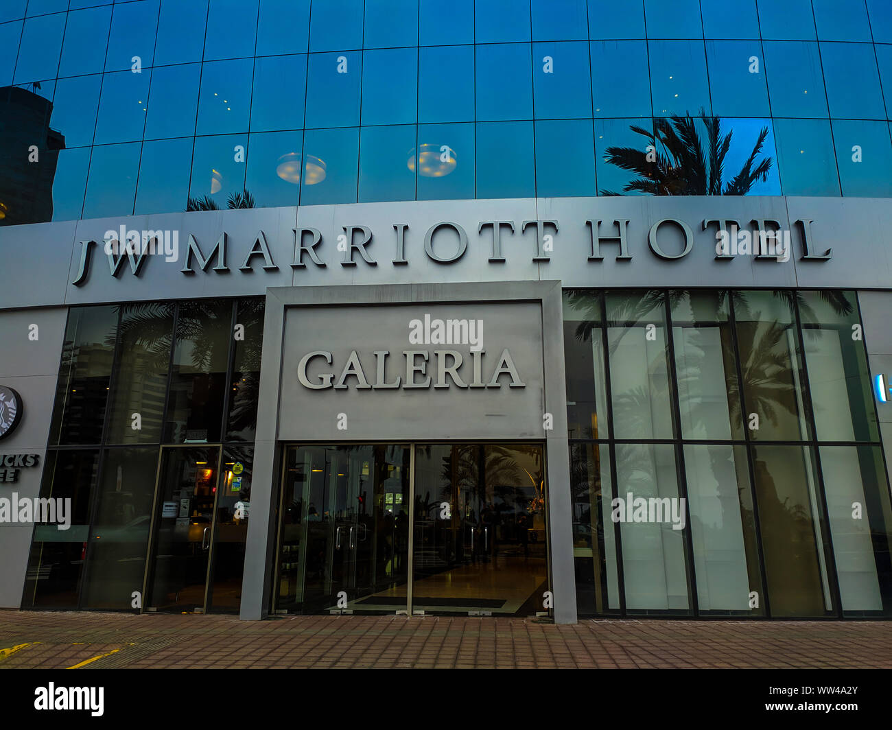 Hotel marriott miraflores lima perú hi-res stock photography and images ...