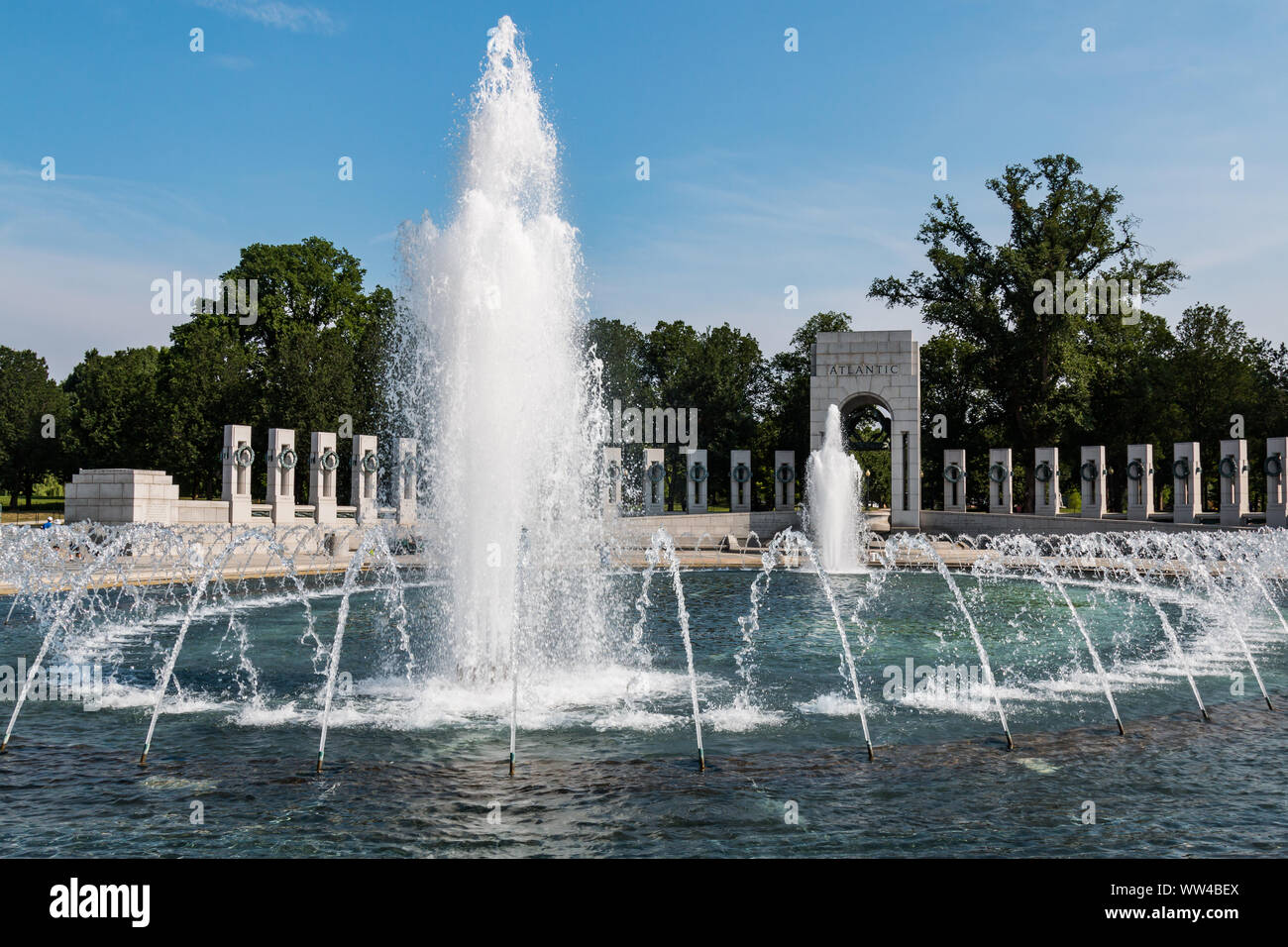 Two fountains and pool at the World War II Memorial on the National ...