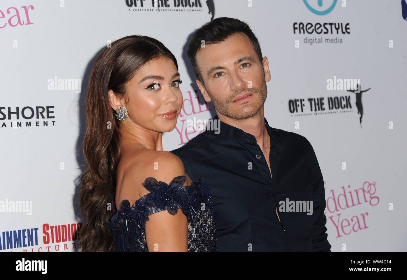 Los Angeles, CA. 12th Sep, 2019. Sarah Hyland, Robert Luketic at ...