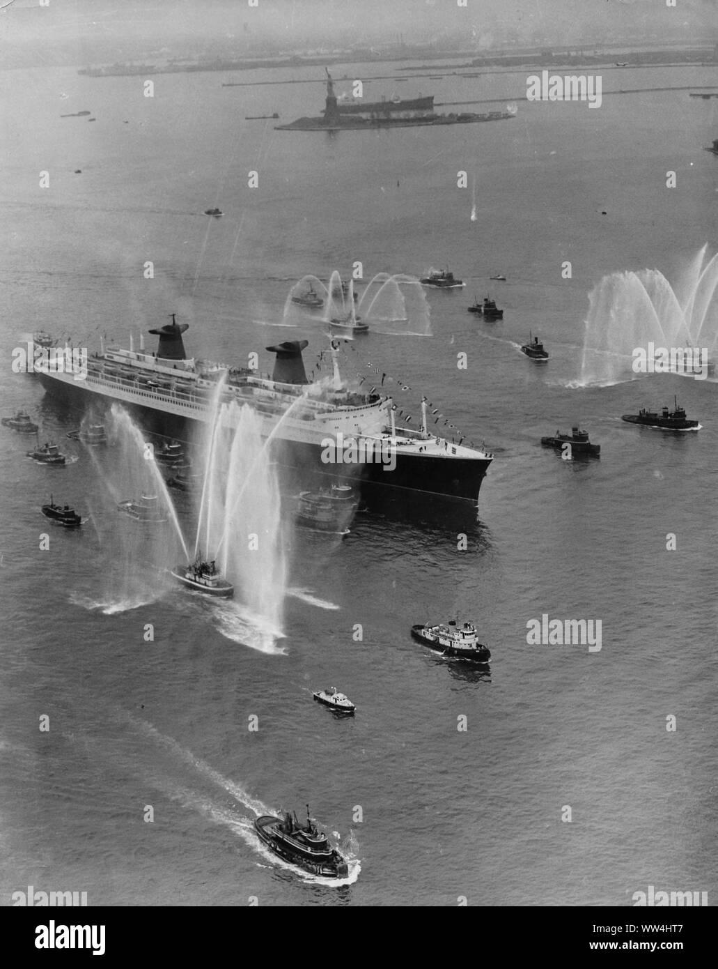 Ss france ship hi-res stock photography and images - Alamy