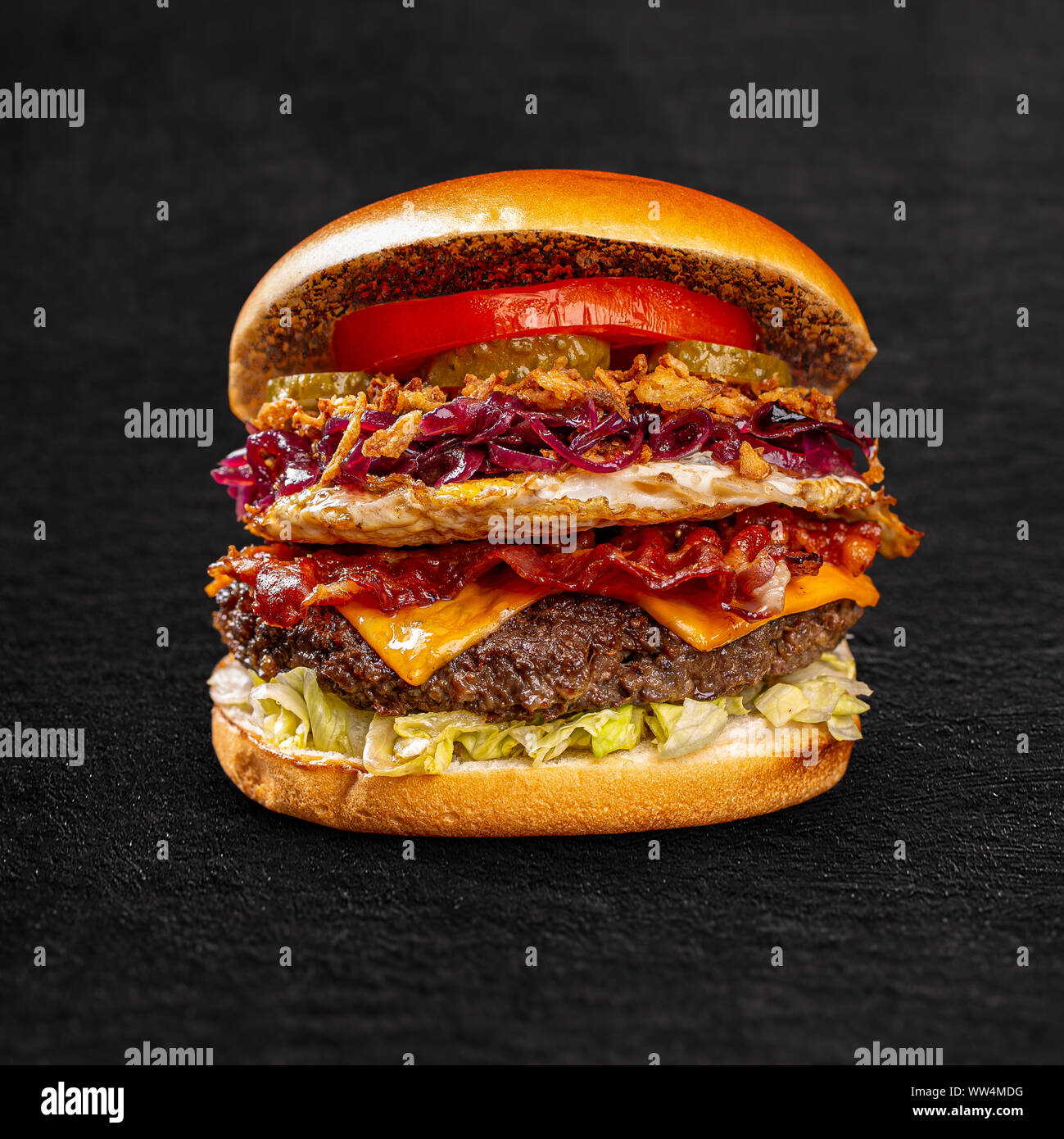 Tasty grilled hamburger patties hi-res stock photography and images - Alamy
