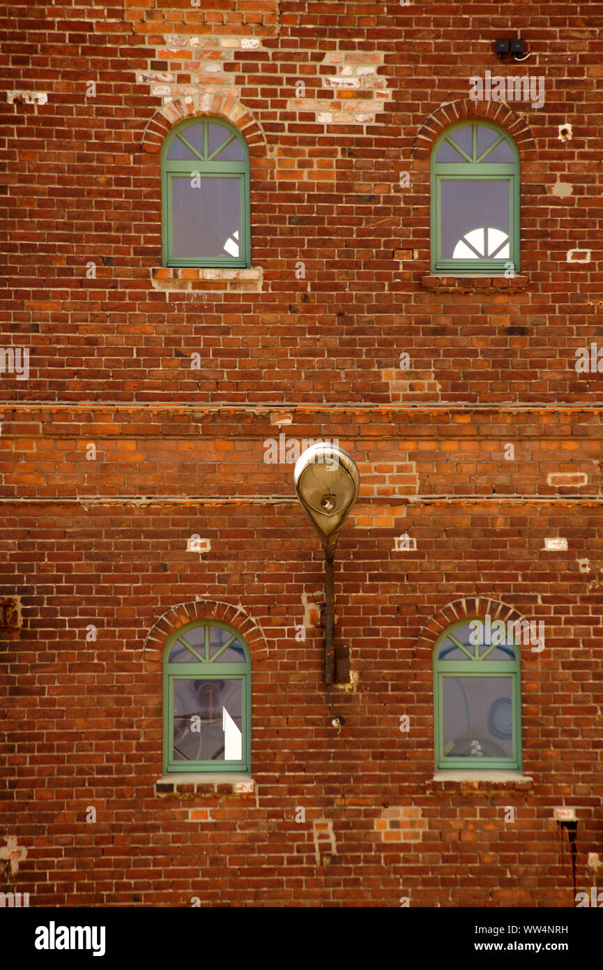 Ruin brick factory hi-res stock photography and images - Alamy