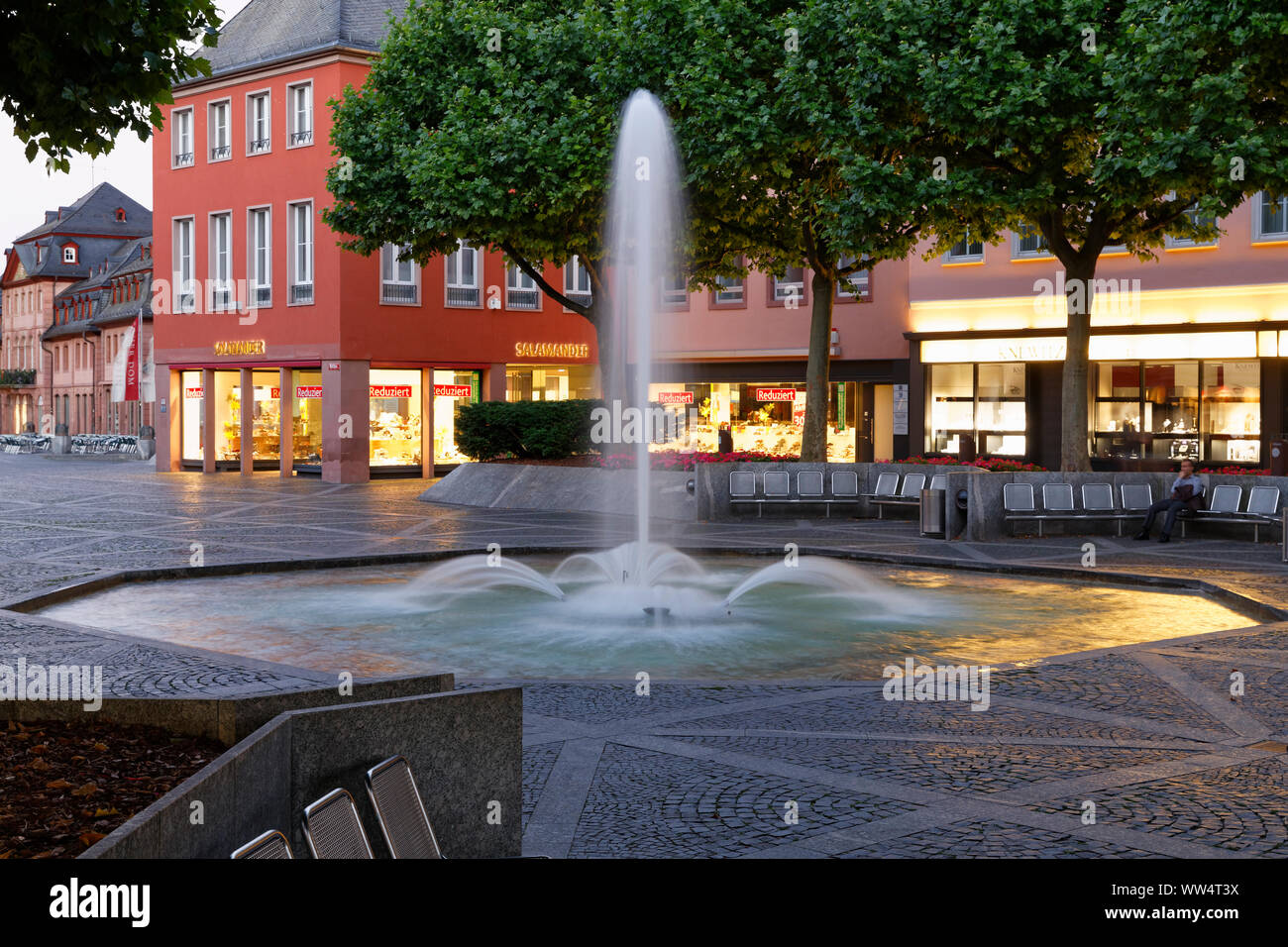 Fountain at ha fchen hi-res stock photography and images - Alamy