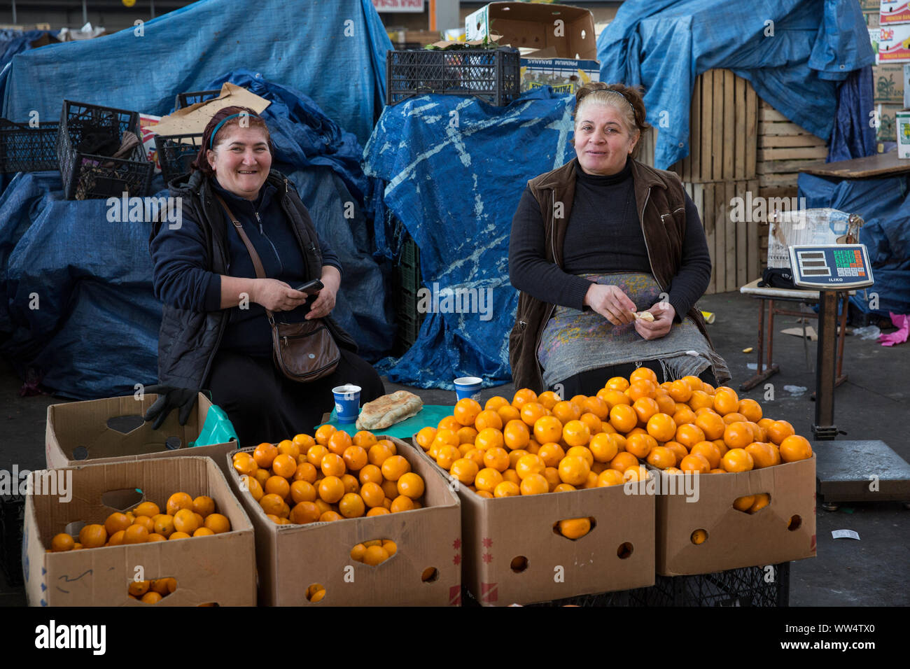 Bilisis biggest food market hi-res stock photography and images - Alamy