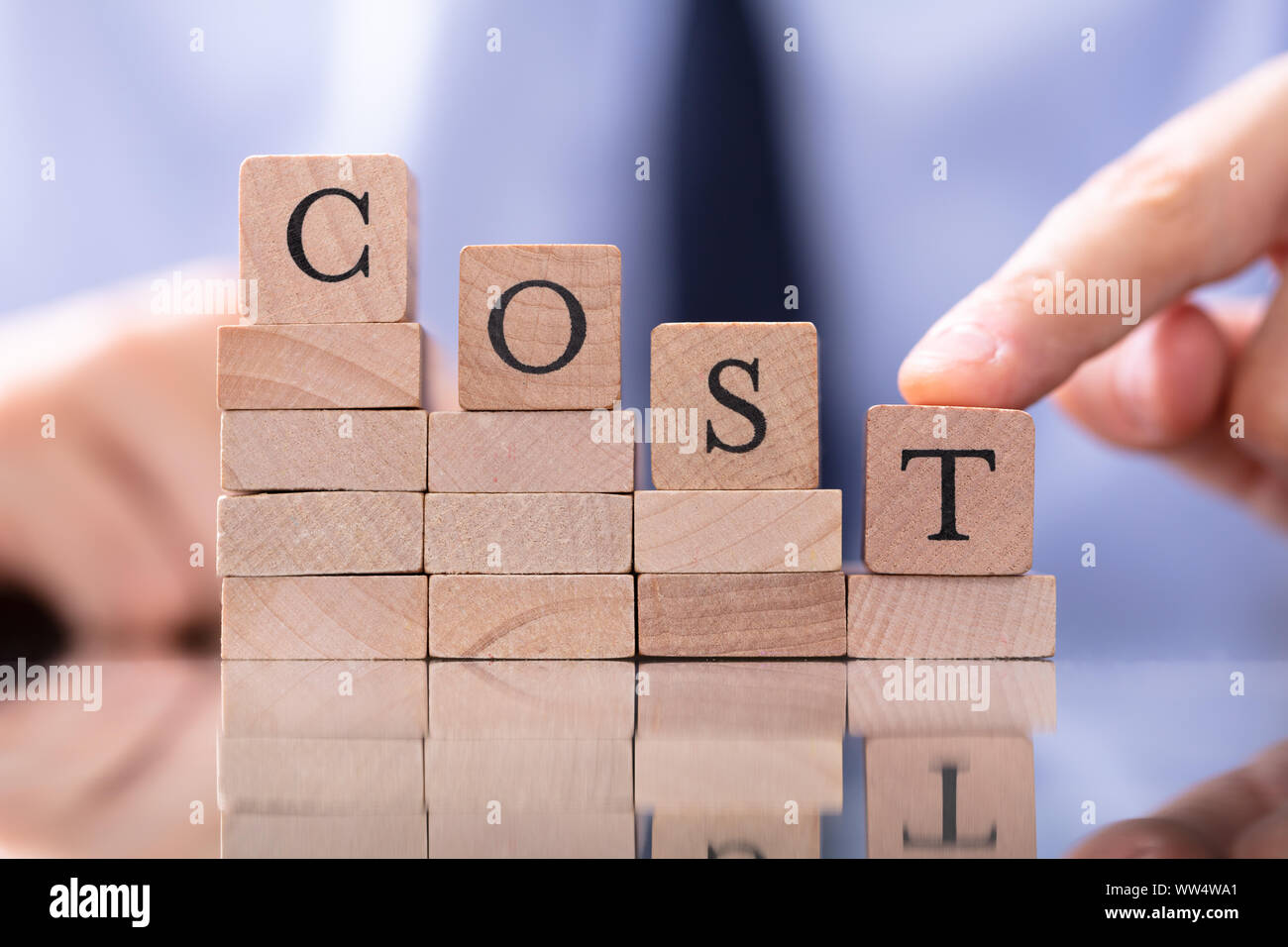 Money chart down hi-res stock photography and images - Alamy