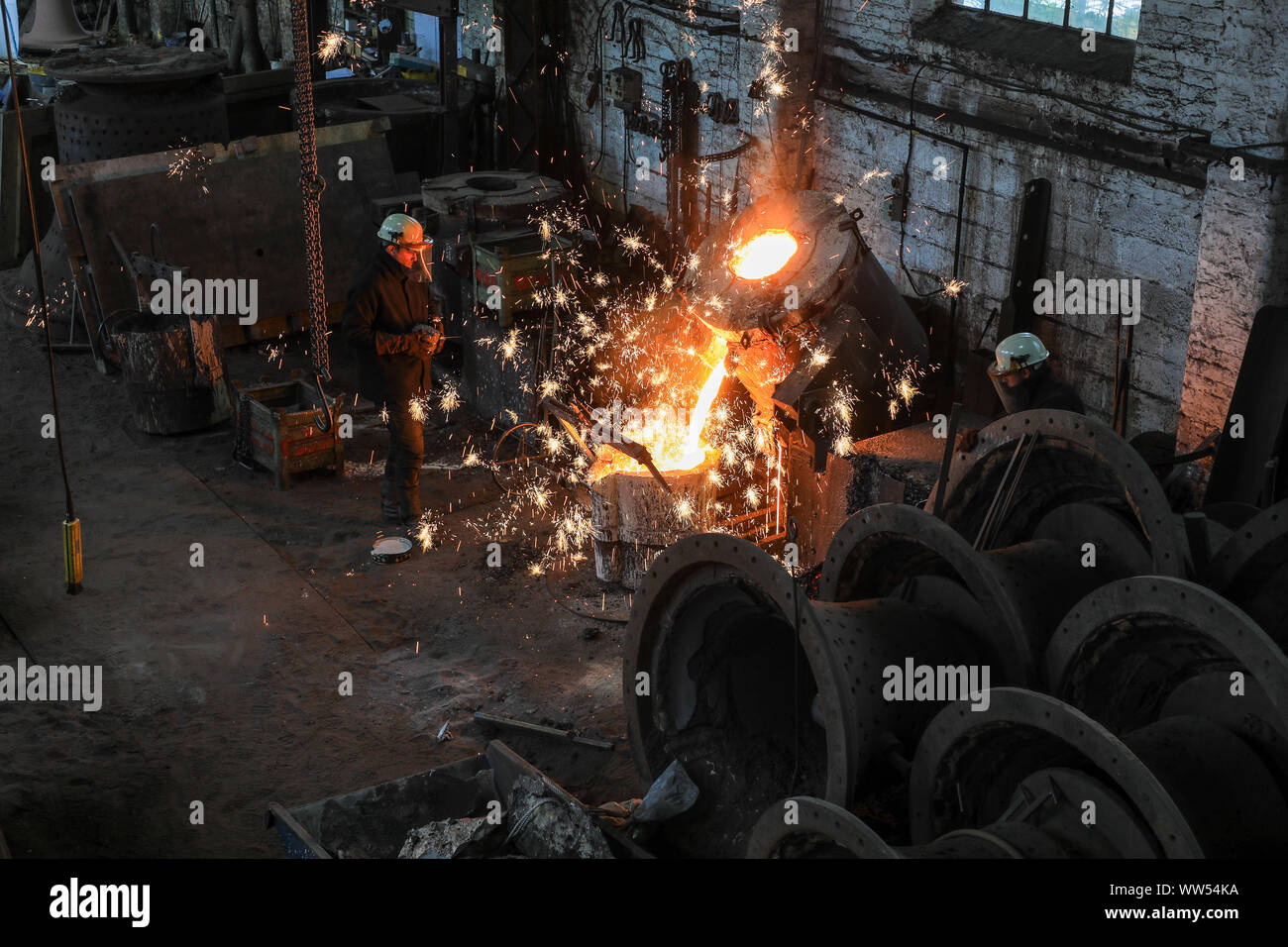 Molten Metal Sparks High Resolution Stock Photography and Images - Alamy