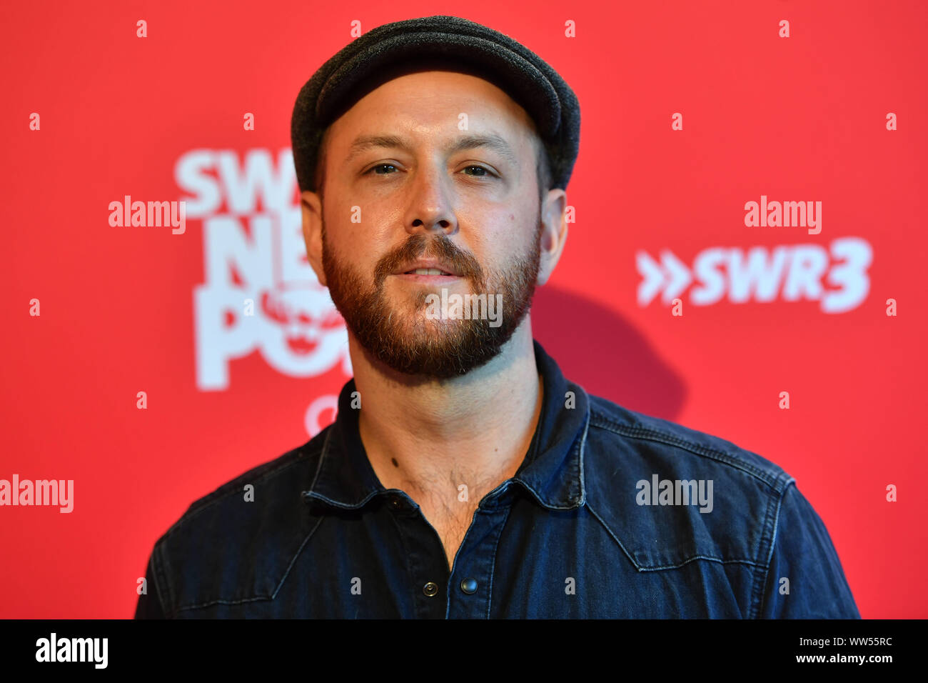 Matt simons hi-res stock photography and images - Alamy