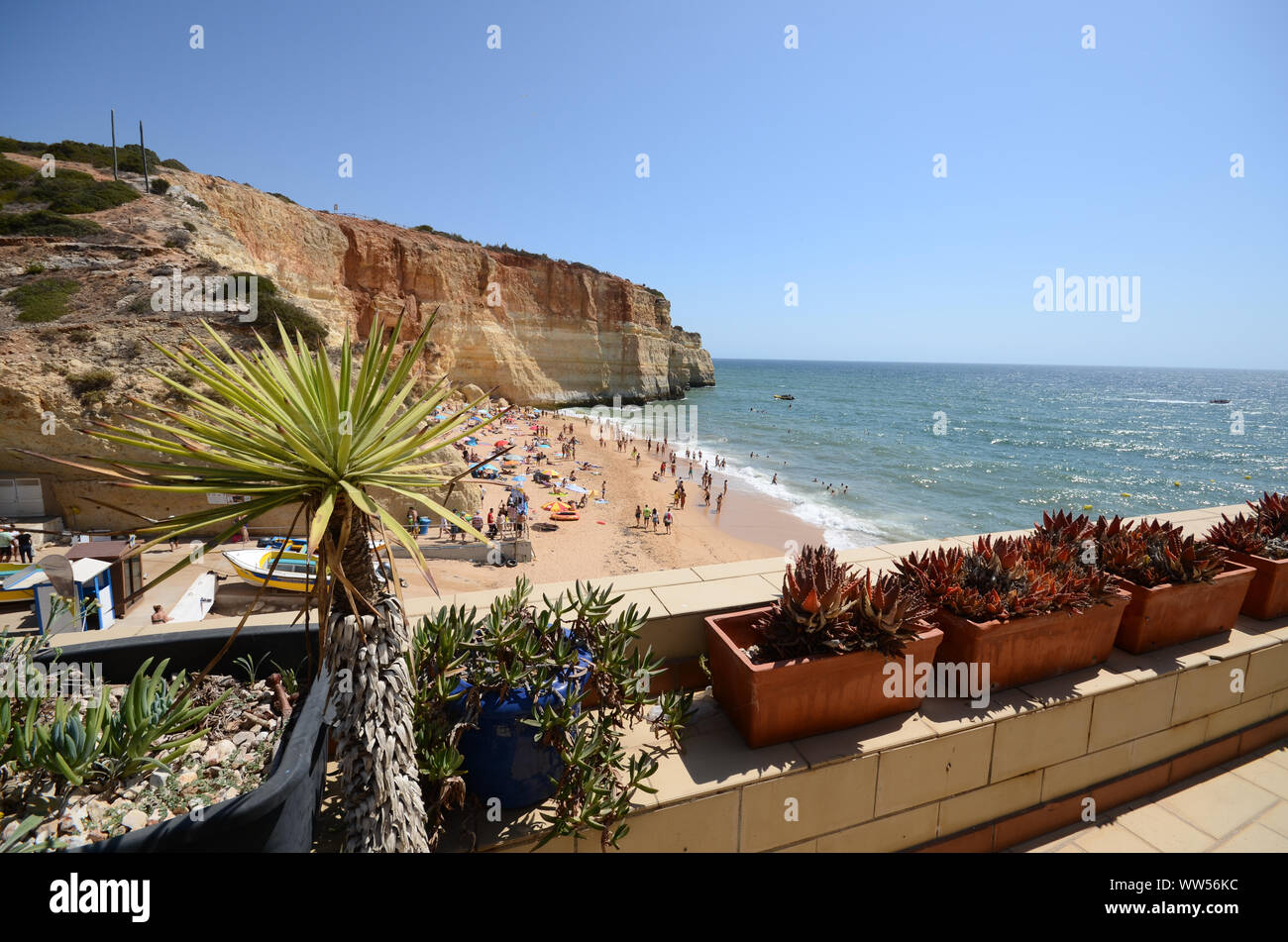 Praia de benagil beach hi-res stock photography and images - Alamy