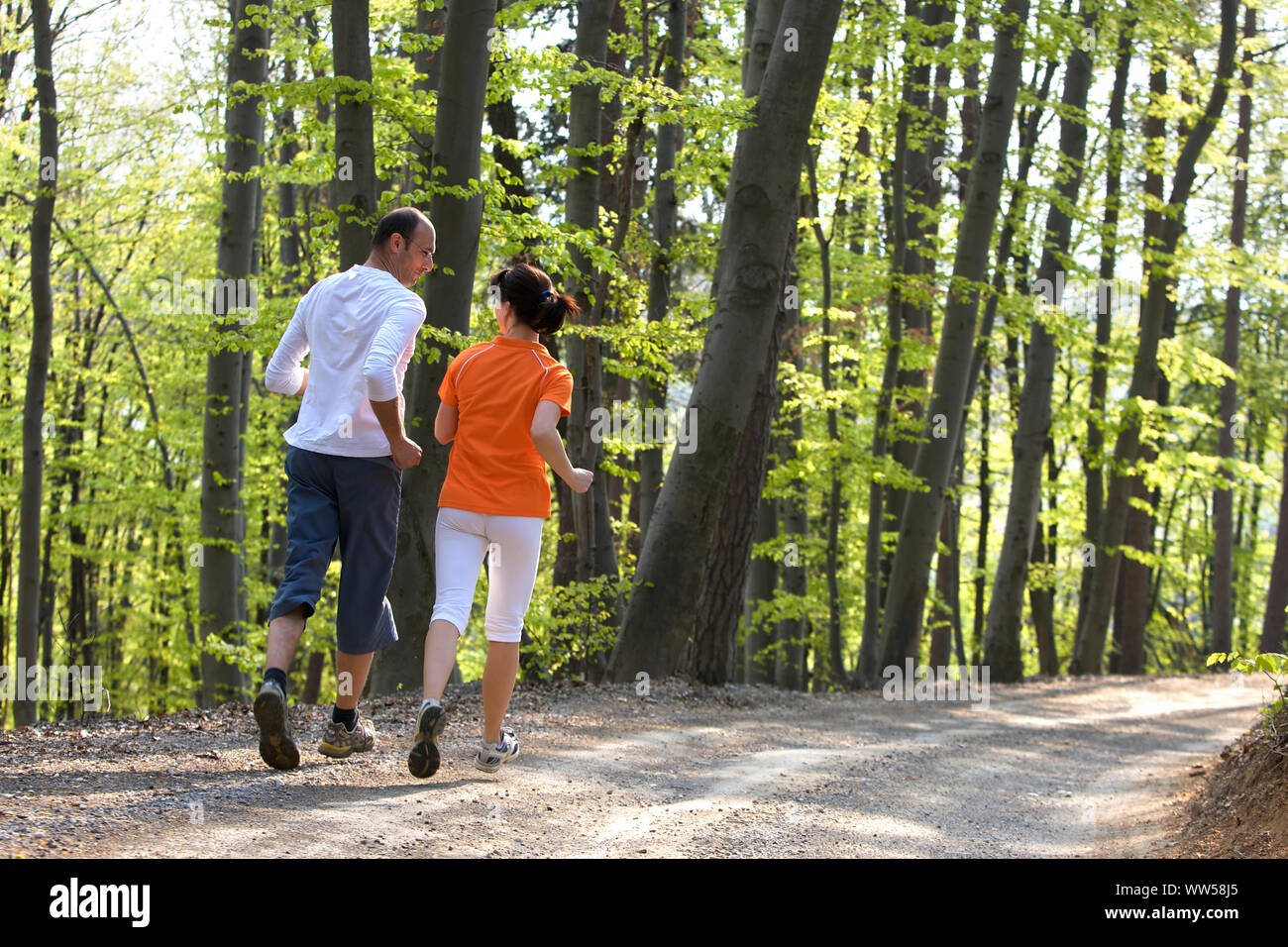 Female runner from behind hi-res stock photography and images - Alamy