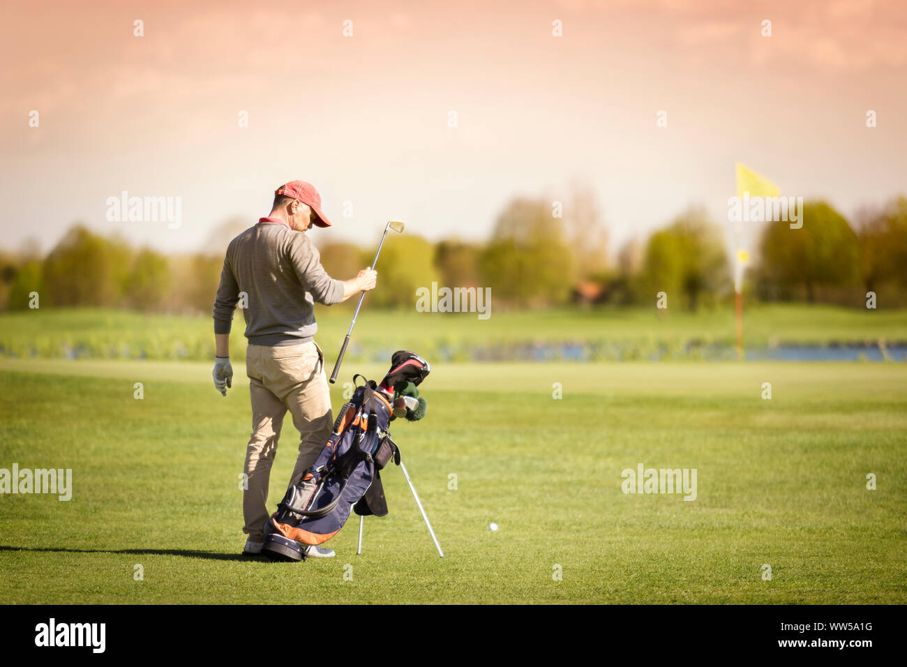 Golf club bag hi-res stock photography and images - Alamy