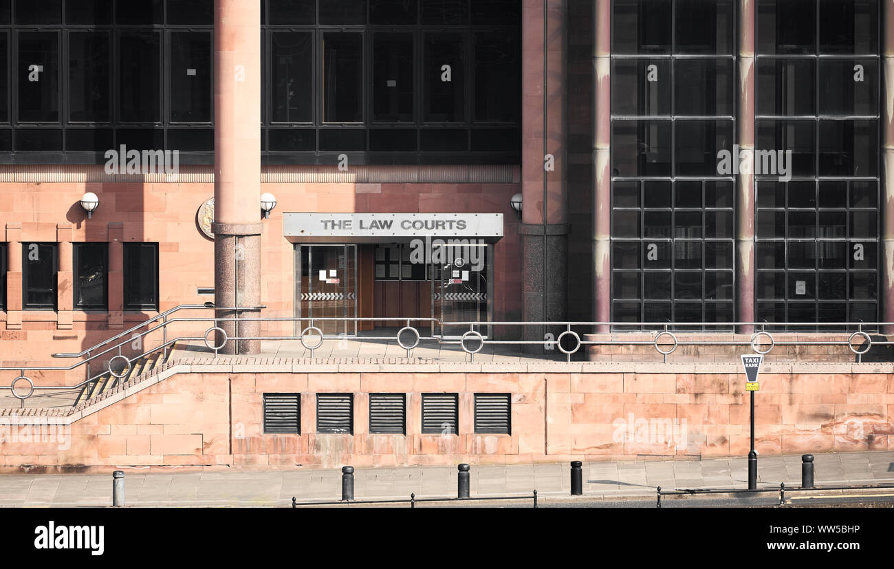 Newcastle crown court building hi-res stock photography and images - Alamy