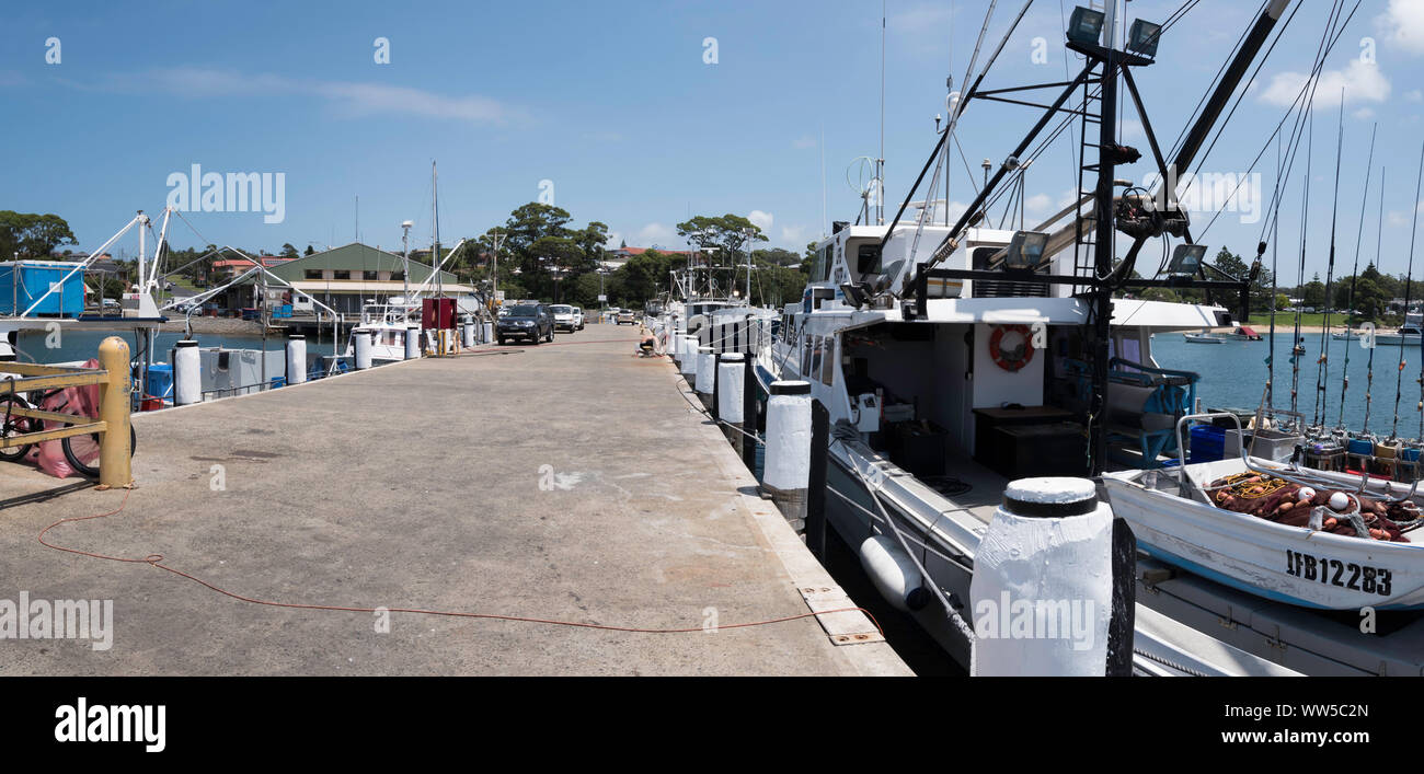 Modern australian fishing trawlers hi-res stock photography and images ...