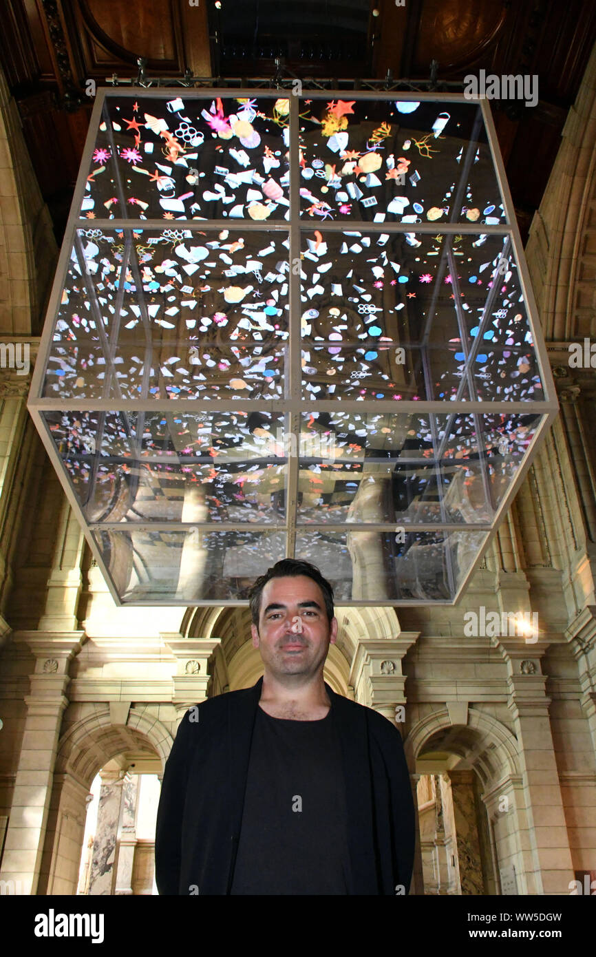 London, UK. 13th Sep, 2019. Artist Sam Jacobs with Landmark Project ...