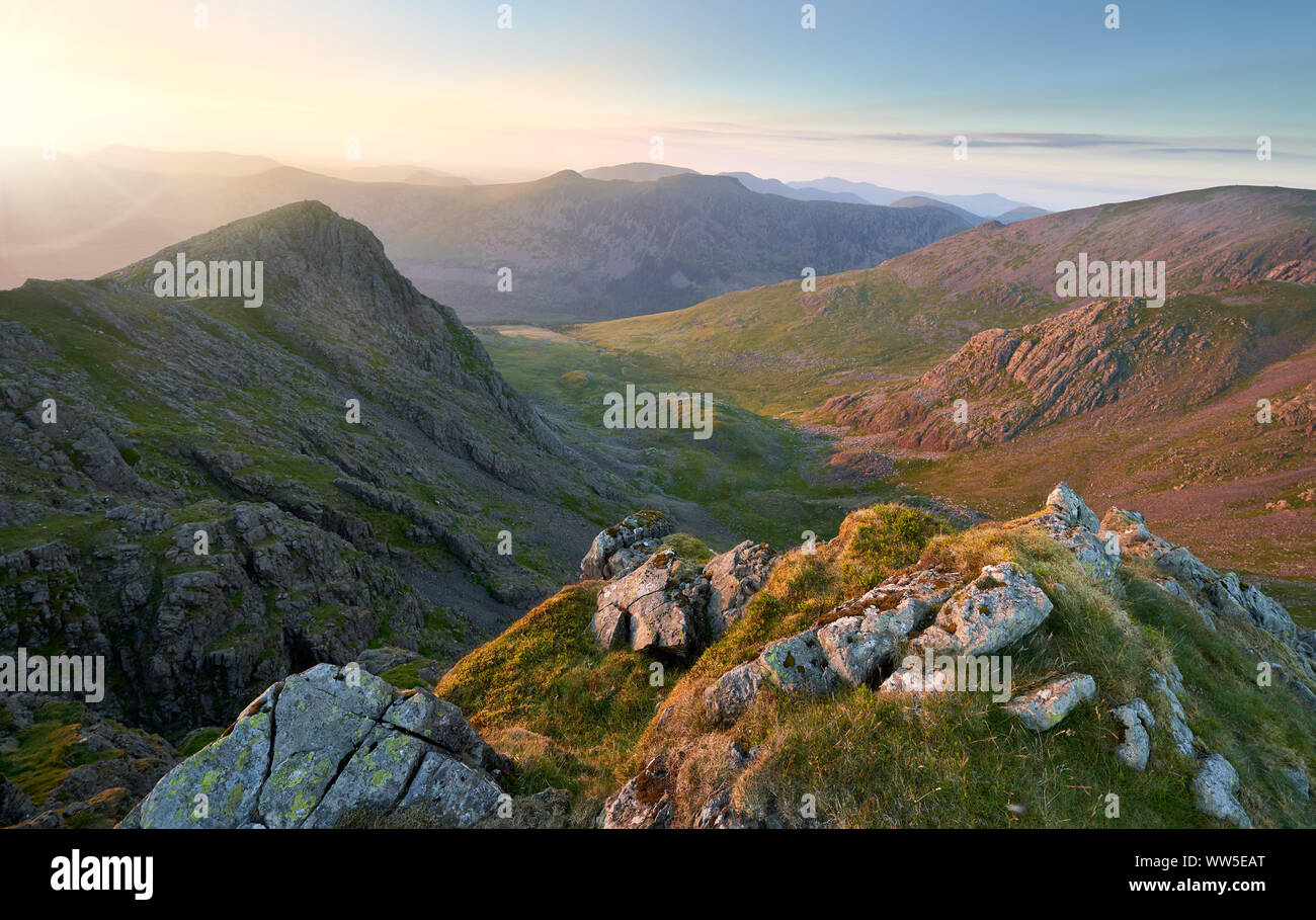 Golden pillar from sun hi-res stock photography and images - Alamy