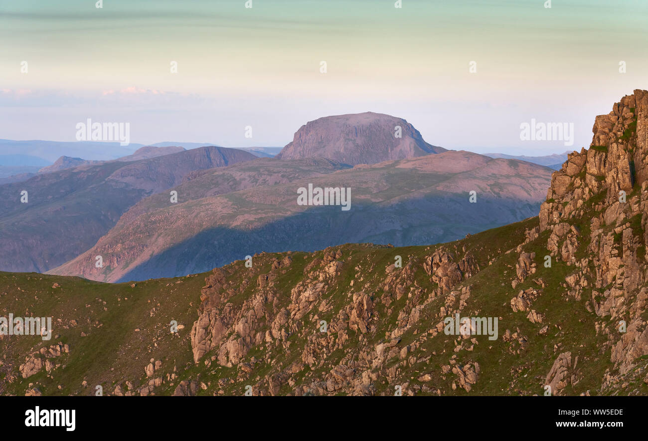 Views of Great Gable from Scoat Fell at sunset In the English Lake ...