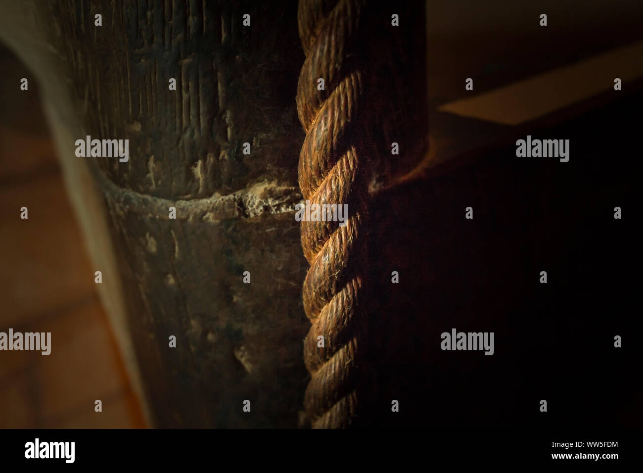 Rope handrail hi-res stock photography and images - Alamy