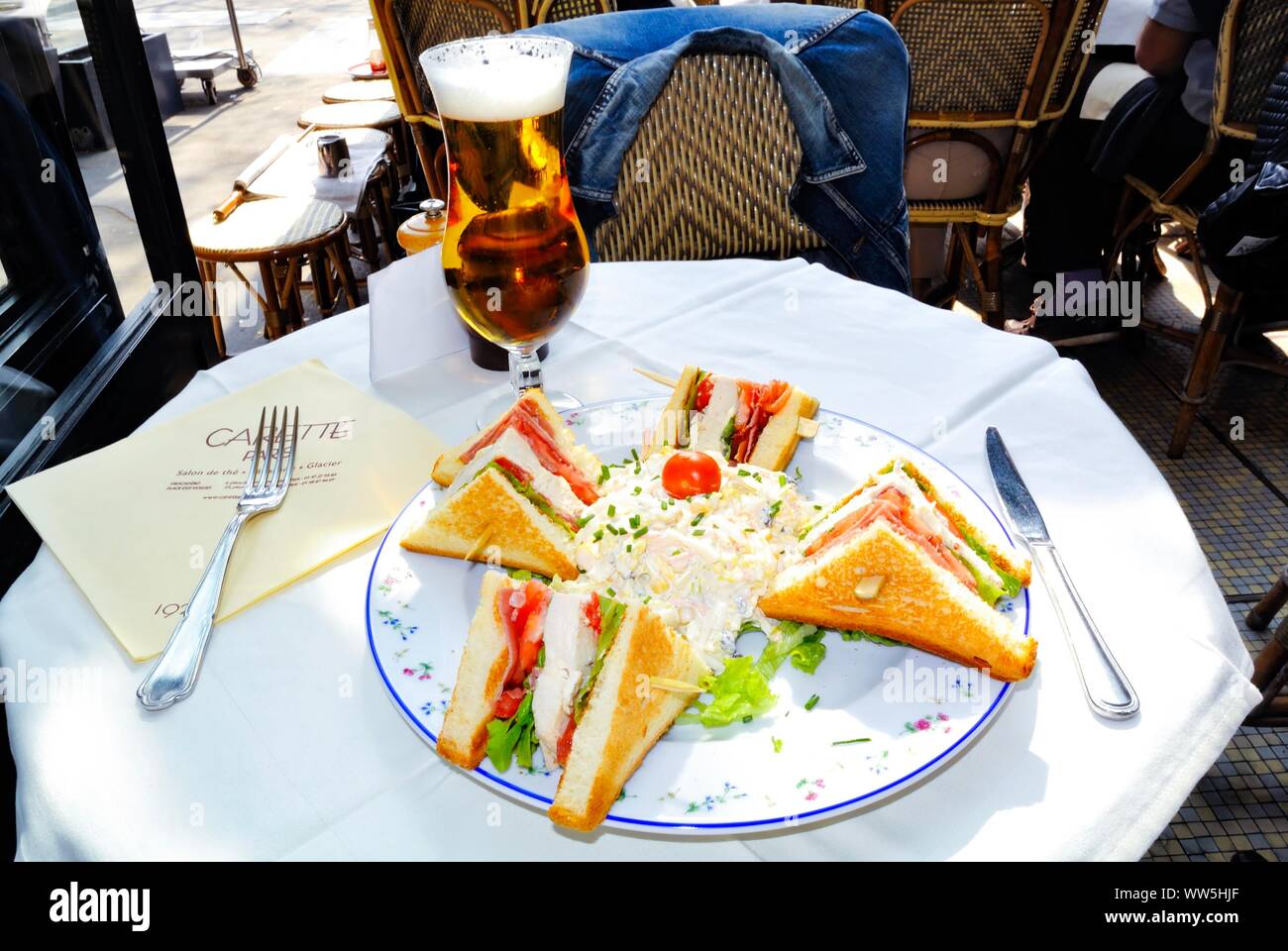 Carette restaurant paris france hi-res stock photography and images - Alamy