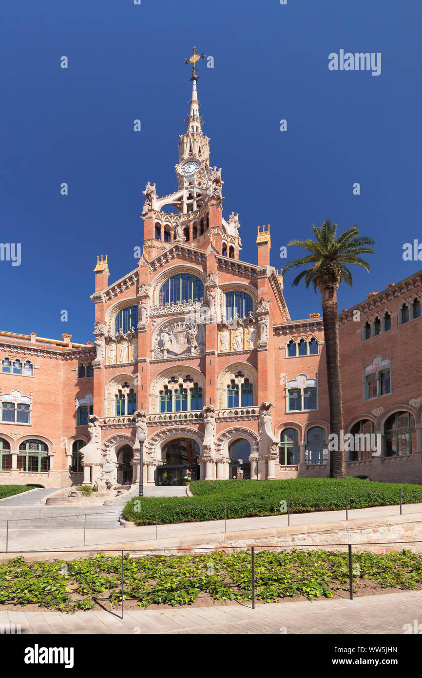Hospital art nouveau de sant pau hi-res stock photography and images ...