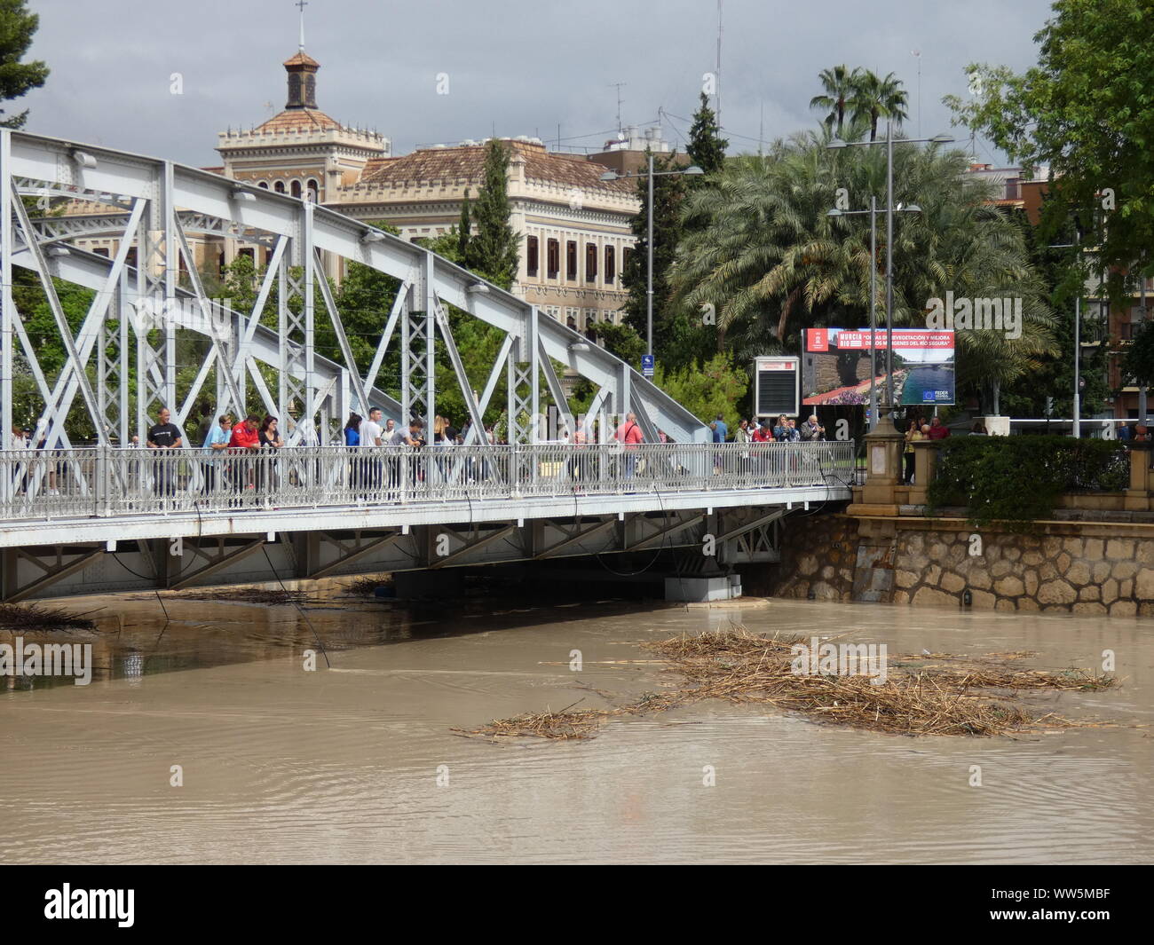 Rio segura hi-res stock photography and images - Alamy